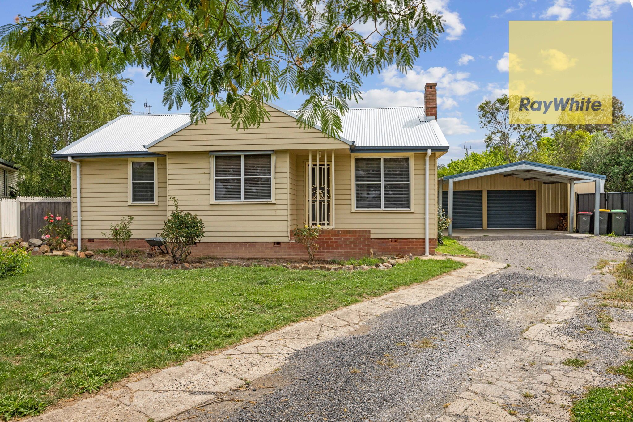 10 Tara Place, Goulburn, NSW 2580 - Leased House - Ray White Goulburn