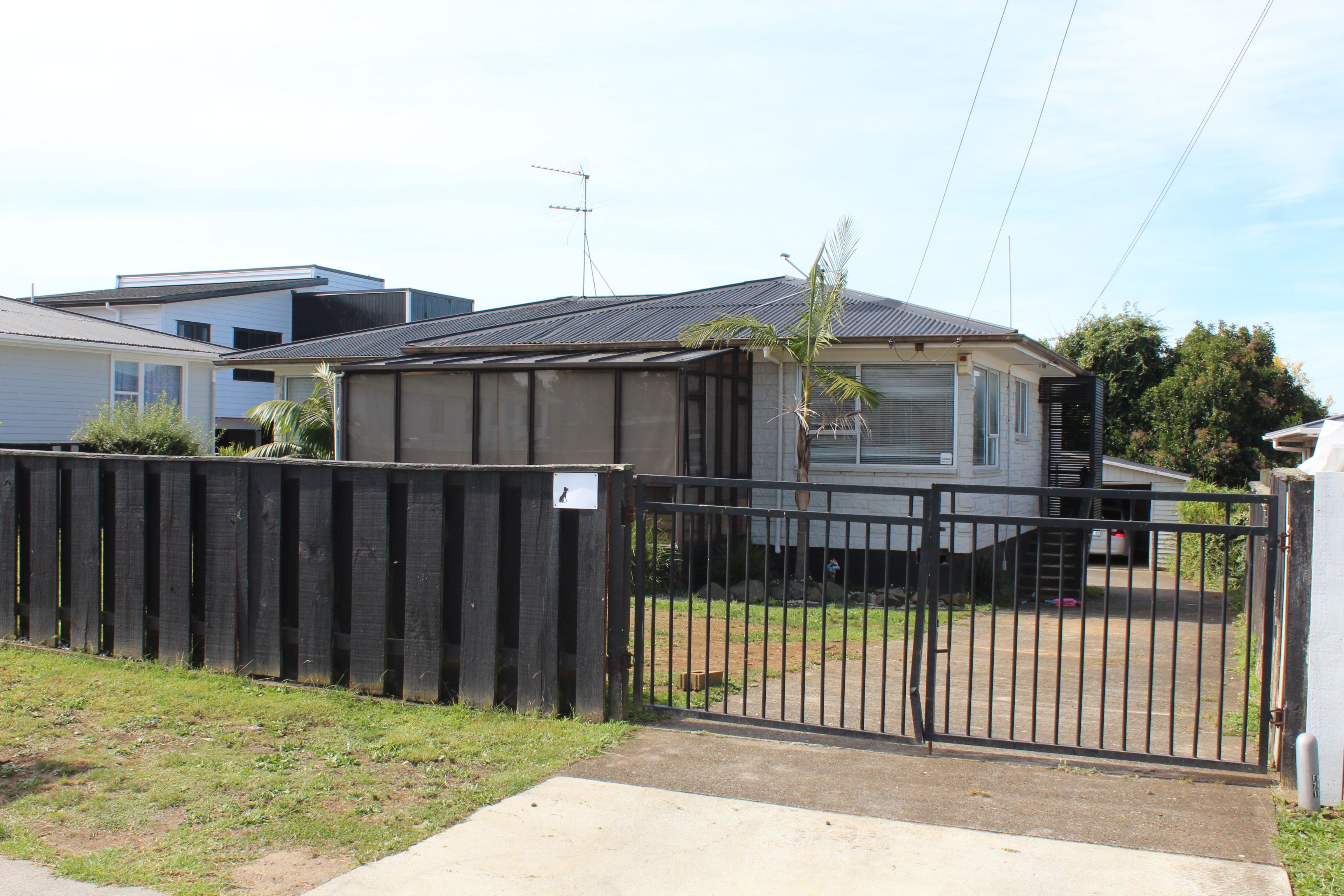 38 Thompson Terrace, Manurewa, Manukau City 2102 - Sold House - Ray ...