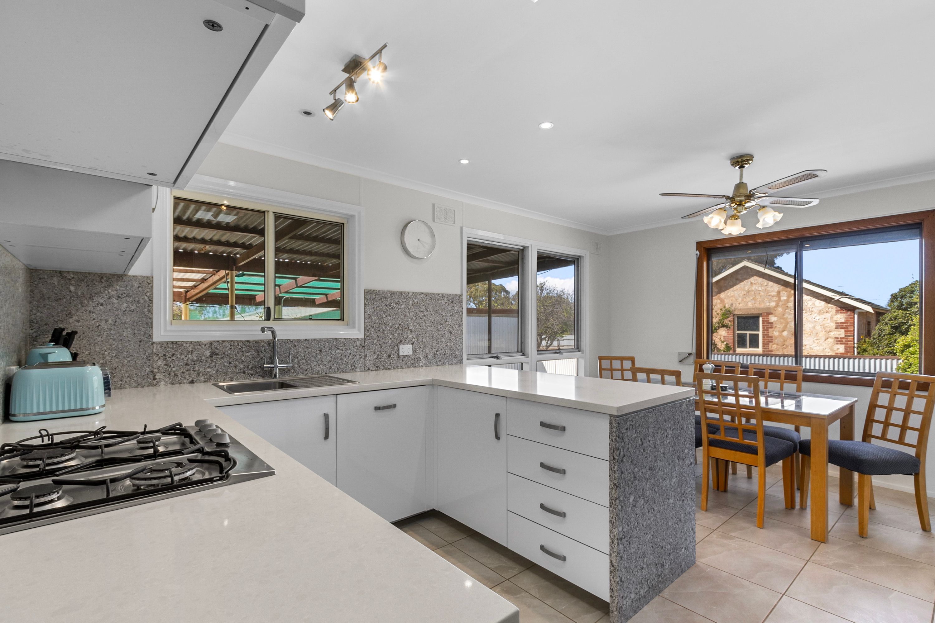 4 Tiddy Widdy Road, Ardrossan, SA 5571 - Sold House - Ray White Yorke ...