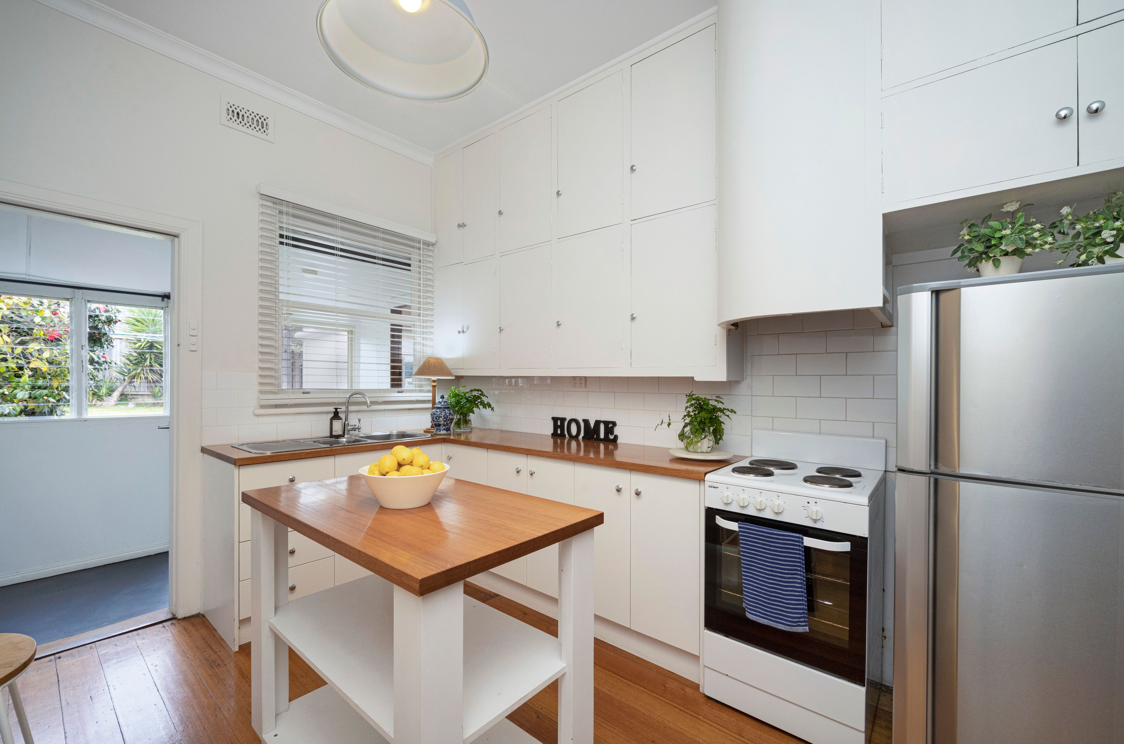 230 Merri Street, Warrnambool, VIC 3280 - Sold House - Ray White ...