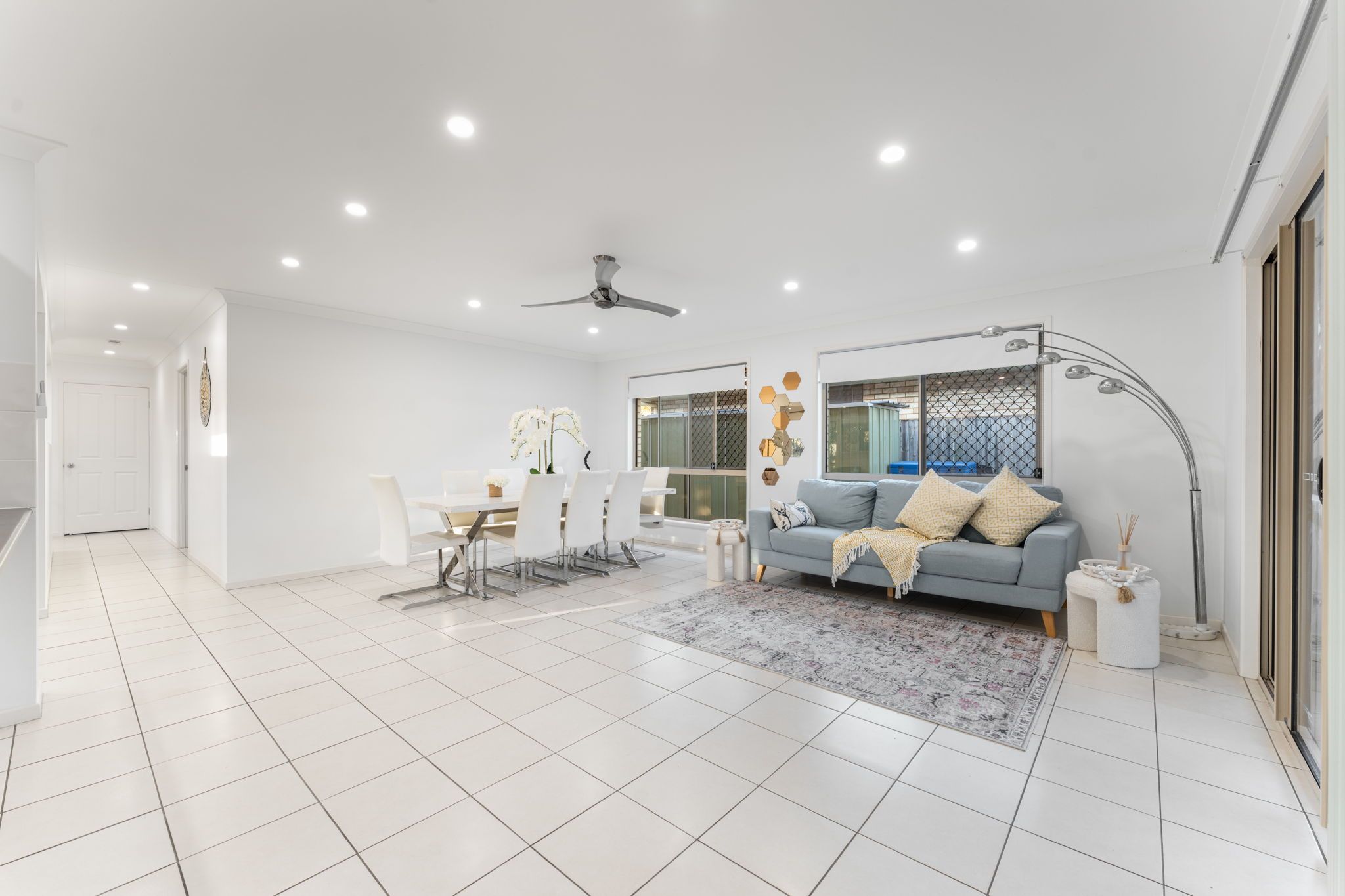 2 Zara Way, Heritage Park, QLD 4118 - Sold House - Ray White Marsden