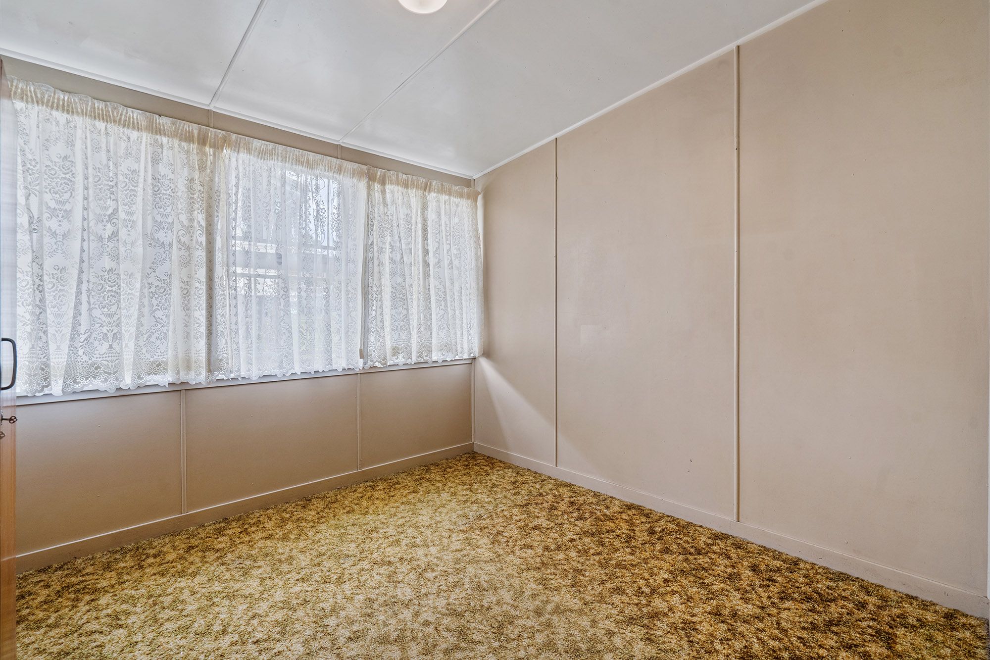 52 Valmar Street, Upper Mount Gravatt, QLD 4122 - Sold House - Ray ...