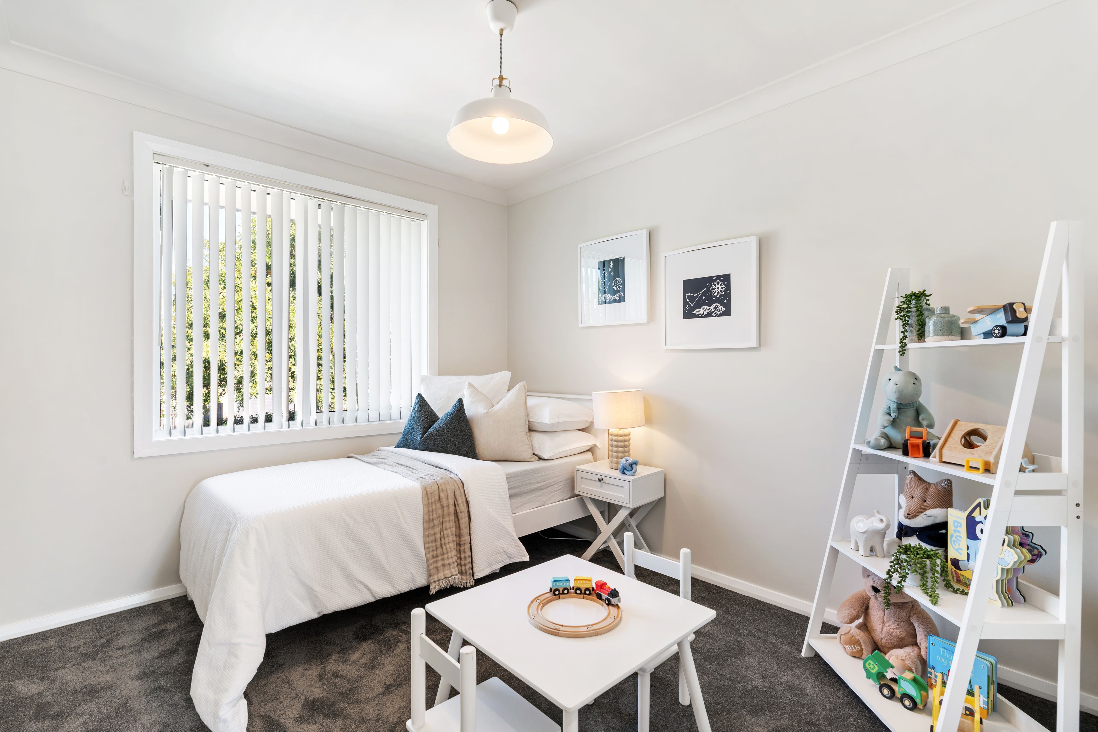 146 Middleton Drive, Middleton Grange, NSW 2171 - House for Sale ...