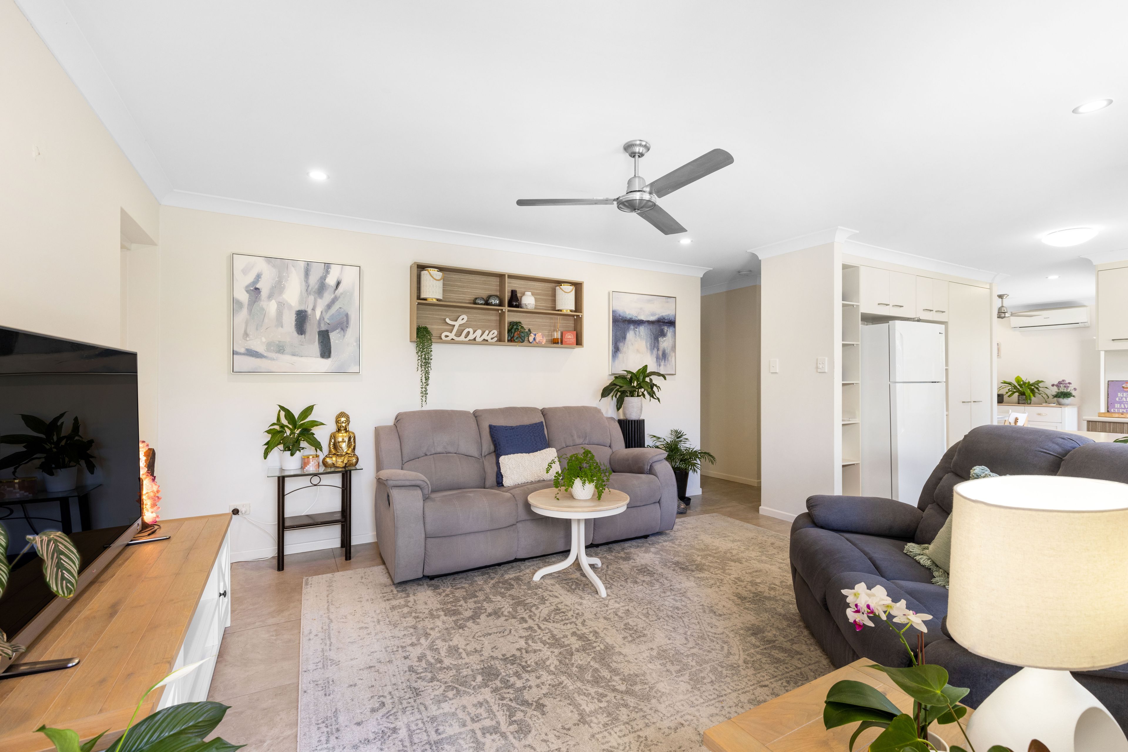 Unit 1/9 Justin Court, Moffat Beach, QLD 4551 - Sold Unit - Ray White ...