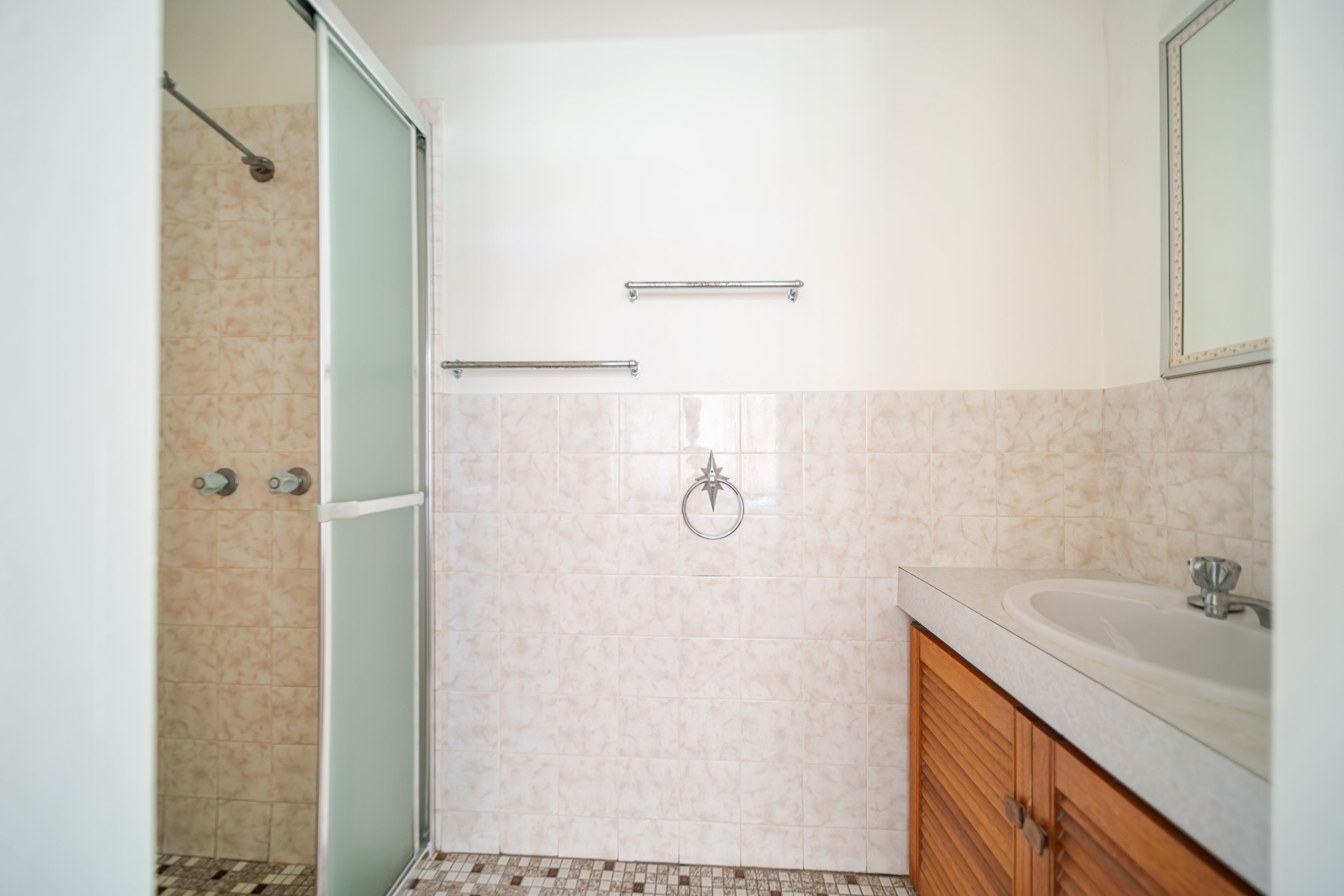 23 Vaughan Avenue, Maroochydore, QLD 4558 - Sold House - Ray White ...