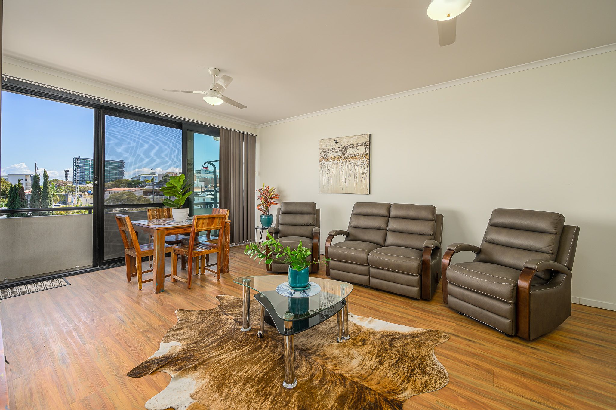 146/75 Central Lane, Gladstone Central, QLD 4680 - Leased Unit - Ray ...