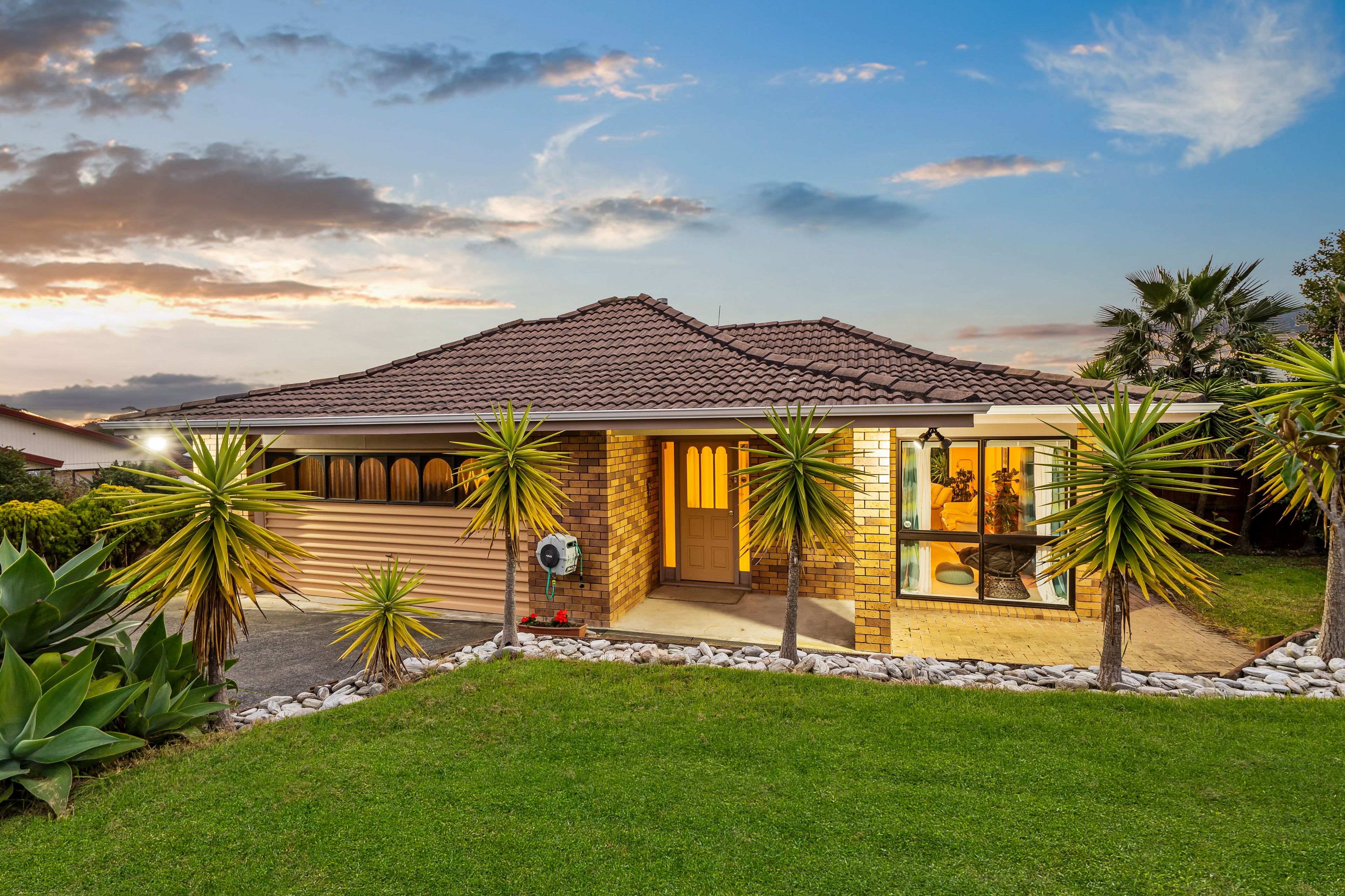 73 Aberfeldy Avenue, Highland Park, Manukau City 2010 - Sold House ...