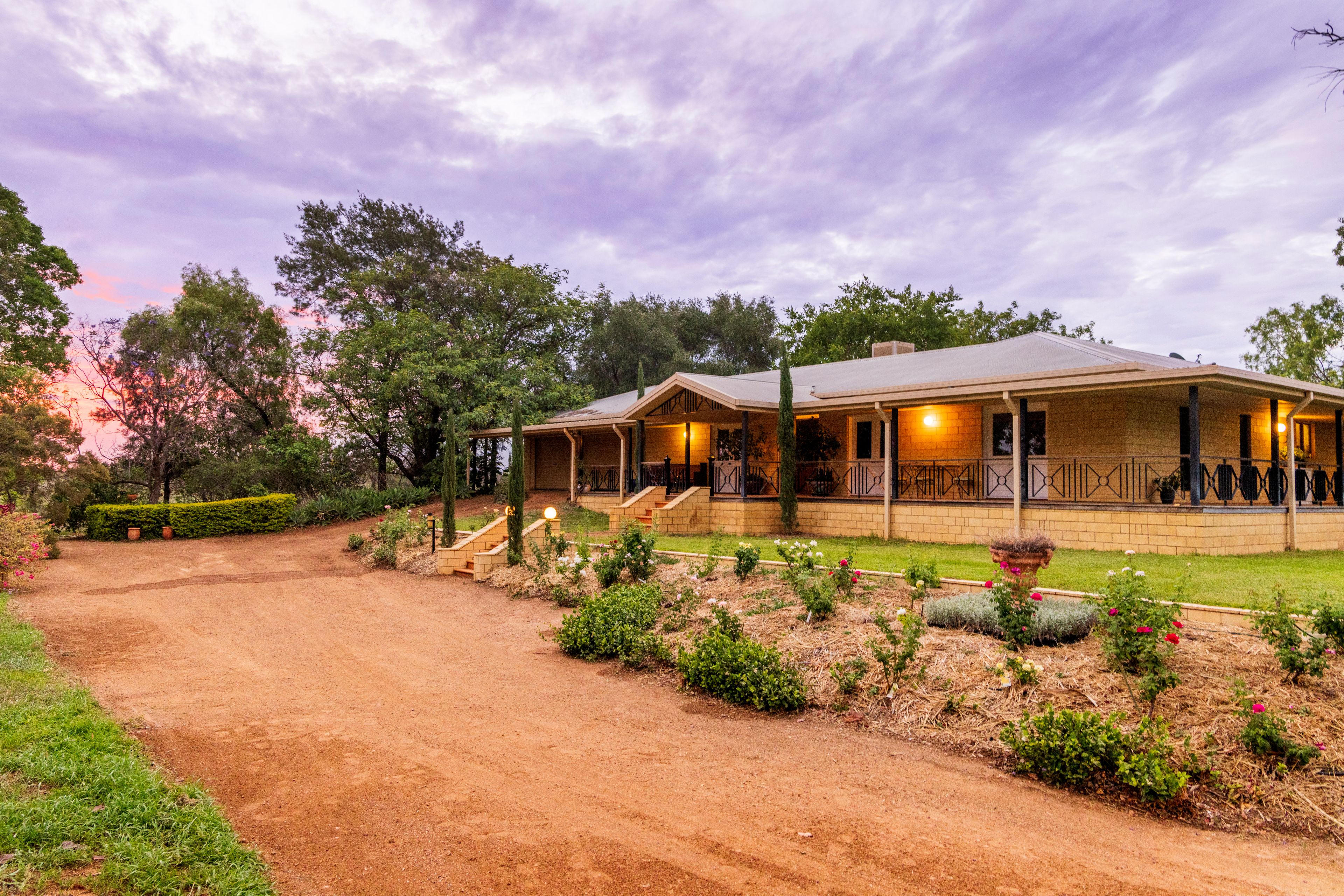 "Gleneden North" - 22 Merino Downs Road, Roma, QLD 4455 - Sold Rural ...