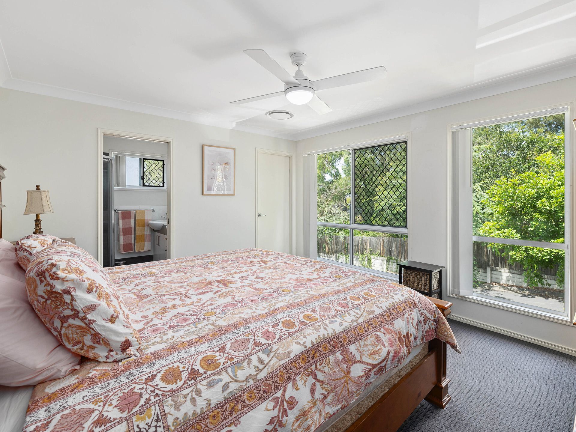 10 Greenview Street, Oxley, QLD 4075 - Sold House - Ray White Sherwood ...