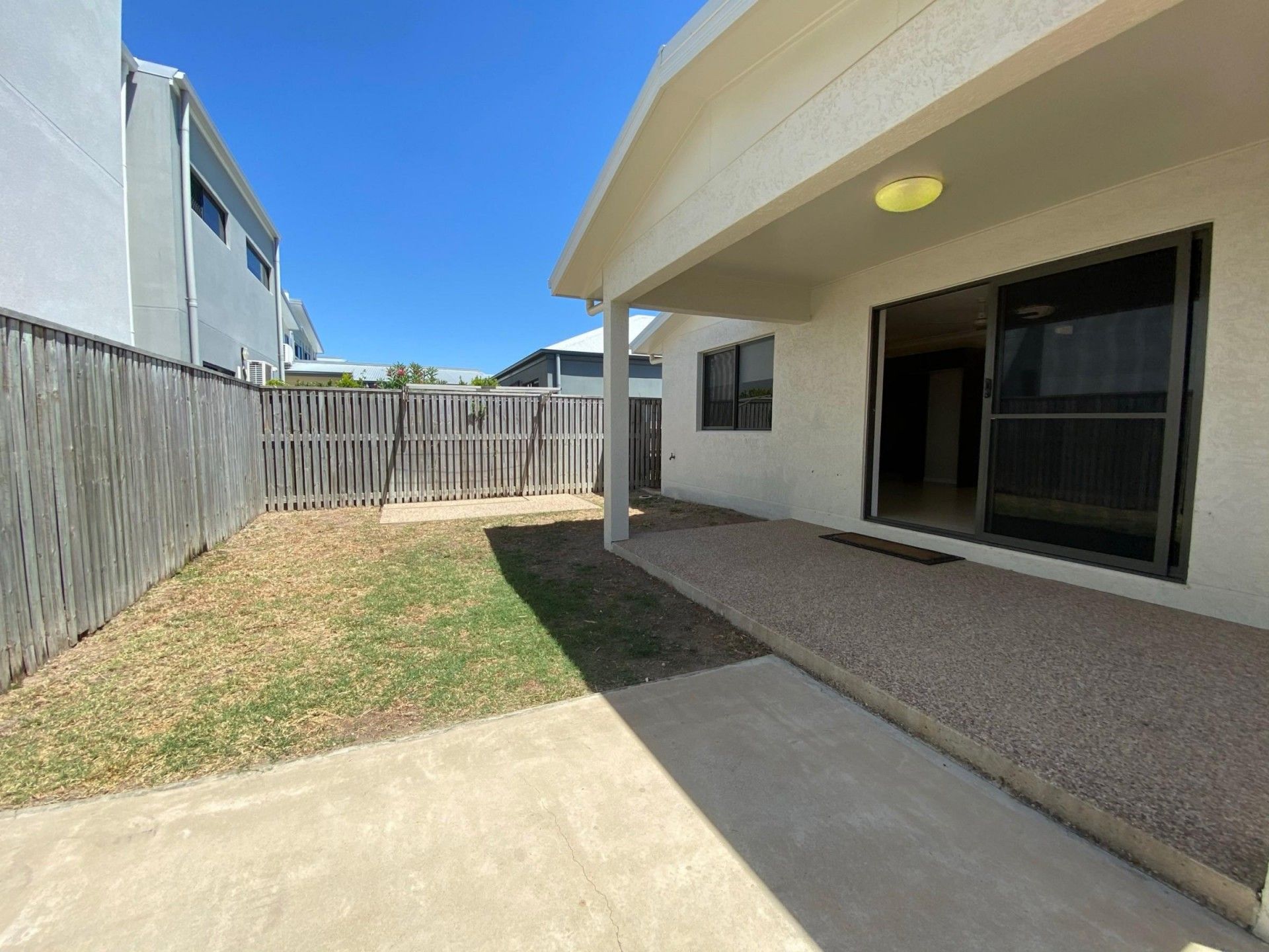 22 Goode Lane, Oonoonba, QLD 4811 - Leased House - Ray White Townsville