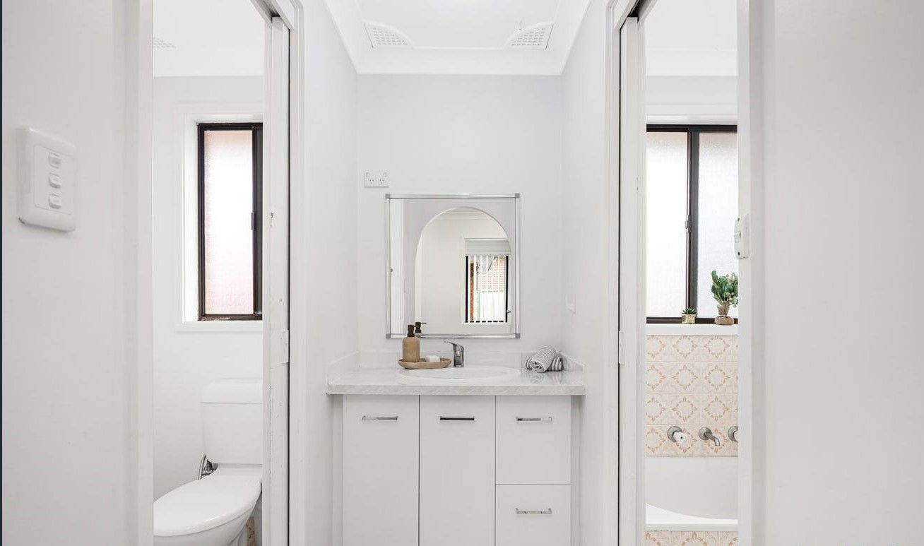 12 Lilly Street, Wetherill Park, NSW 2164 - House for Rent - Three ...