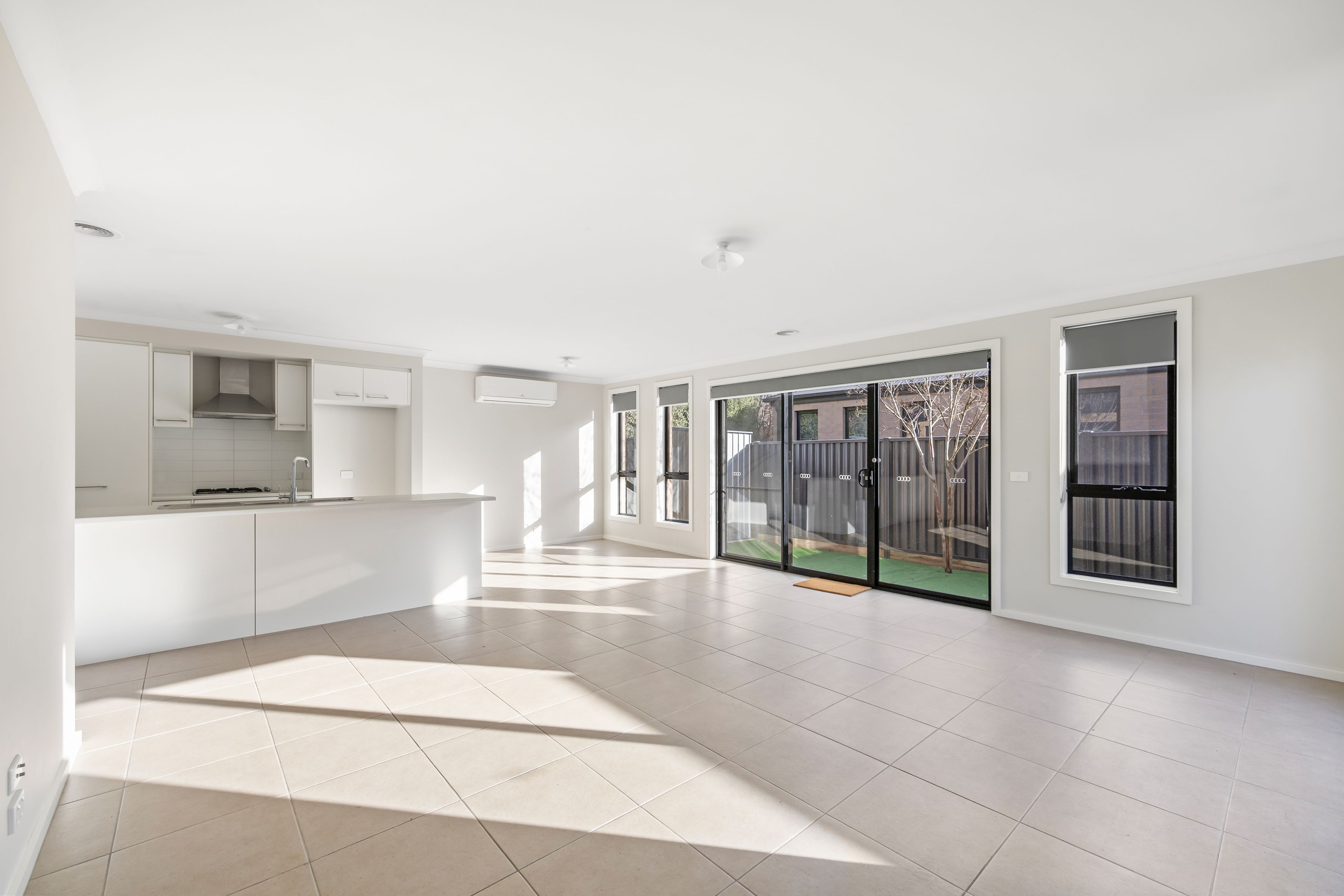 1/108A Beverin Street, Sebastopol, VIC 3356 - Sold Townhouse - Ray ...