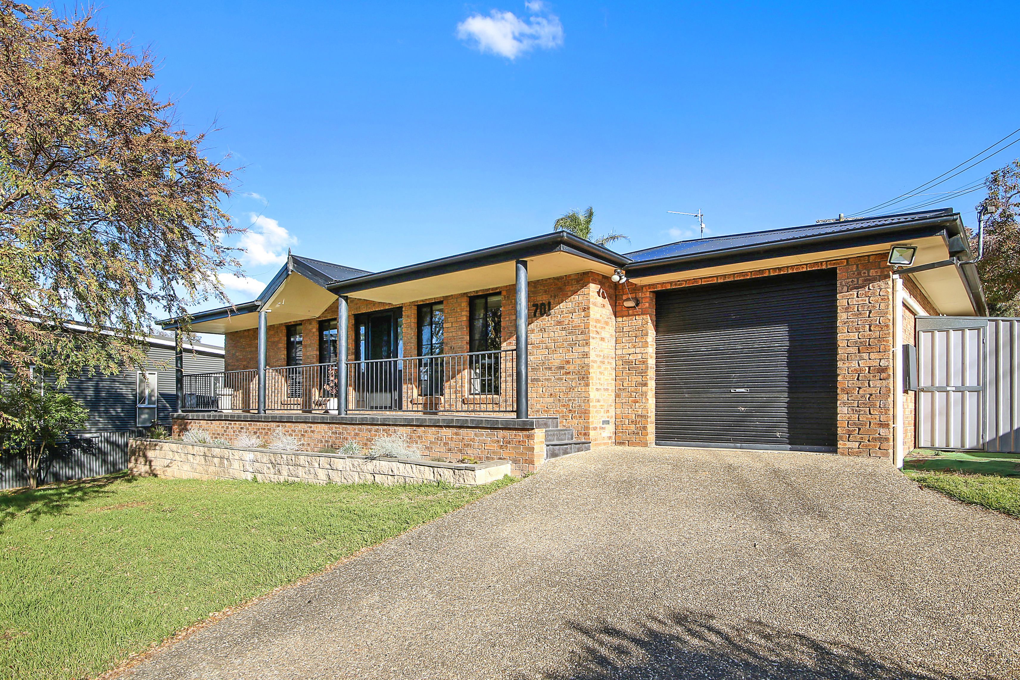 701 Centaur Road, Hamilton Valley, NSW 2641 - Leased House - Ray White ...