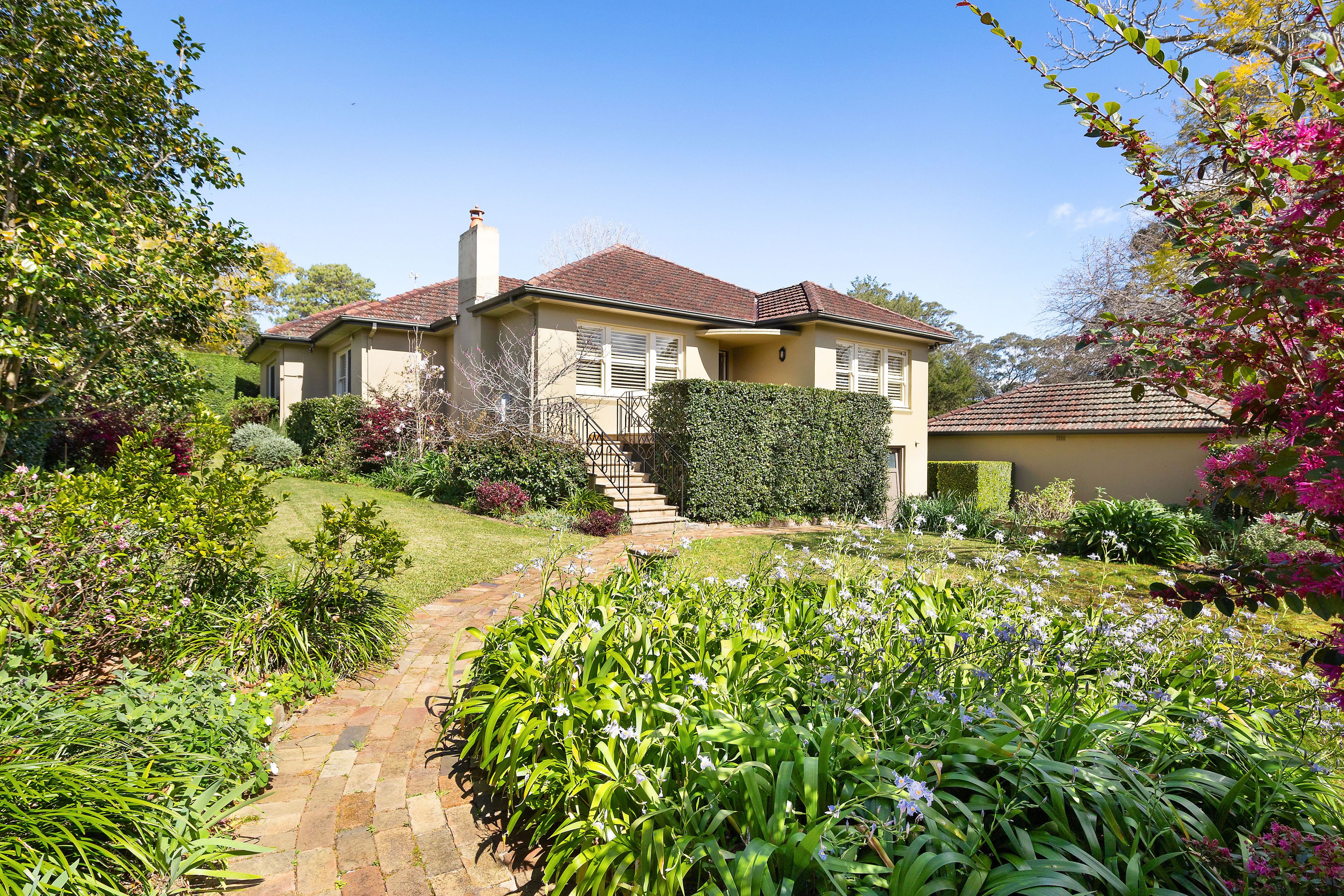 2 Elizabeth Street, Wahroonga, NSW 2076 - Sold House - Ray White Upper ...