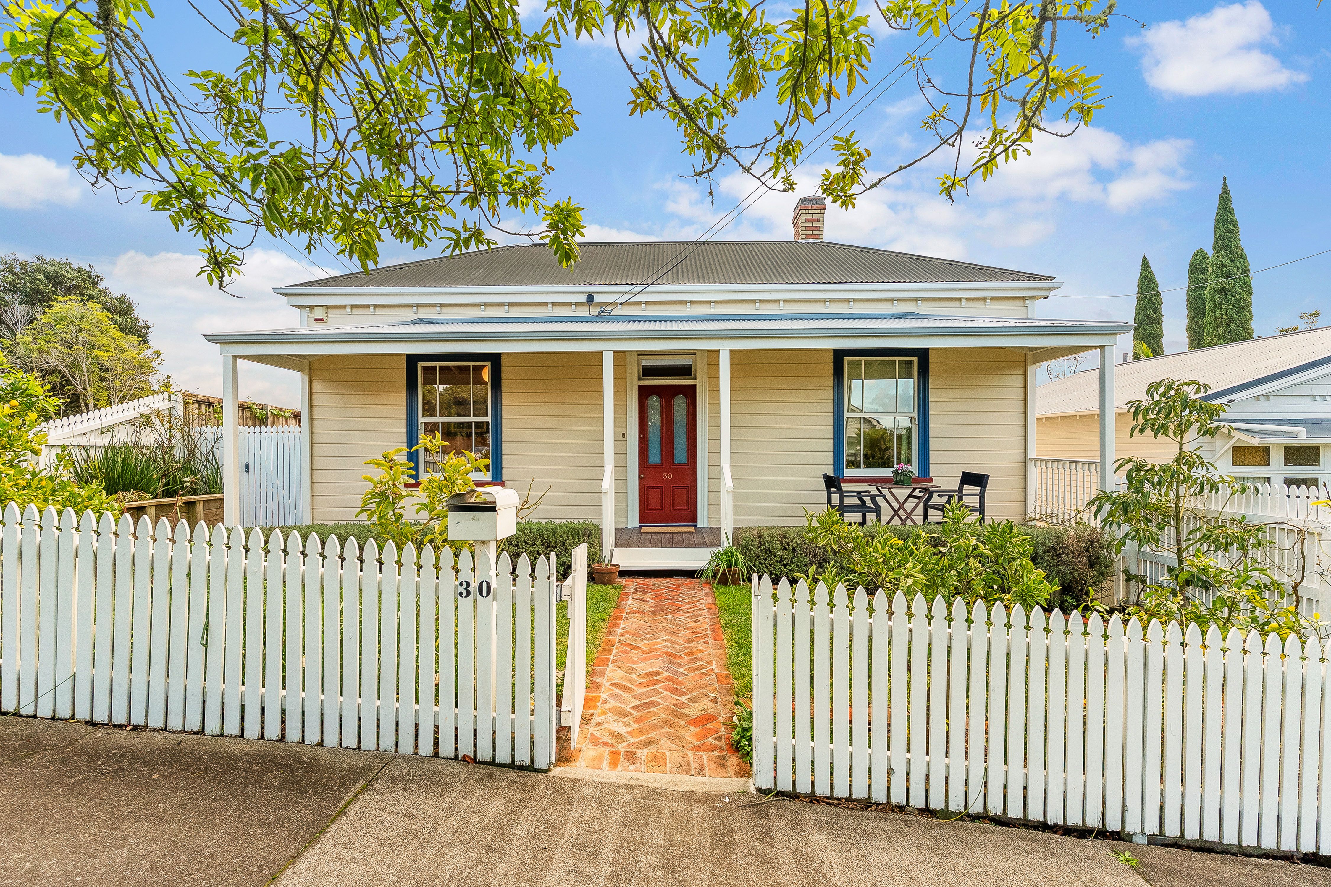 30 Kingsland Avenue, Kingsland, Auckland City 1021 - Sold House - Ray ...