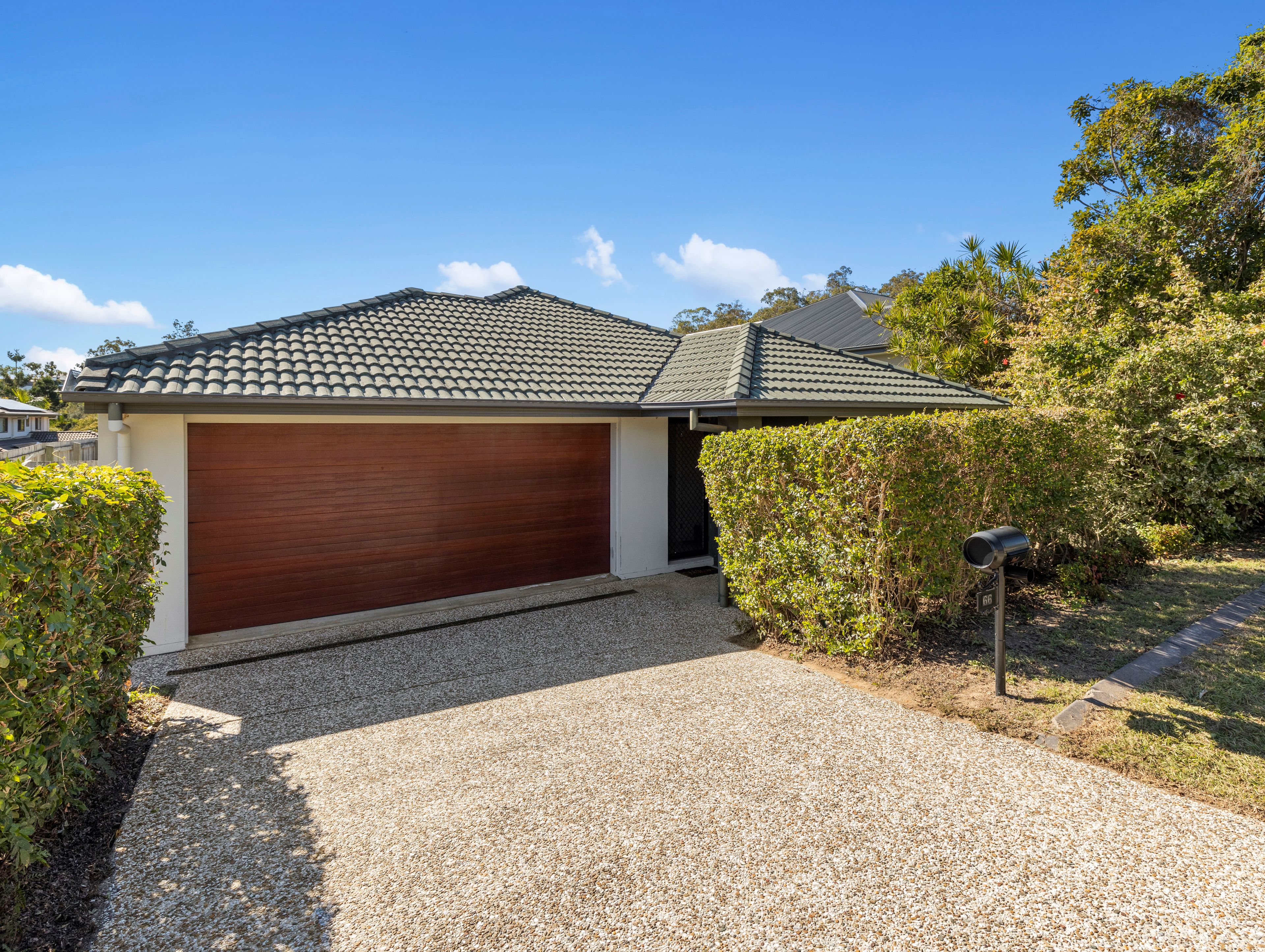 66 Lakes Entrance Drive, Springfield Lakes, QLD 4300 - Sold House - Ray ...