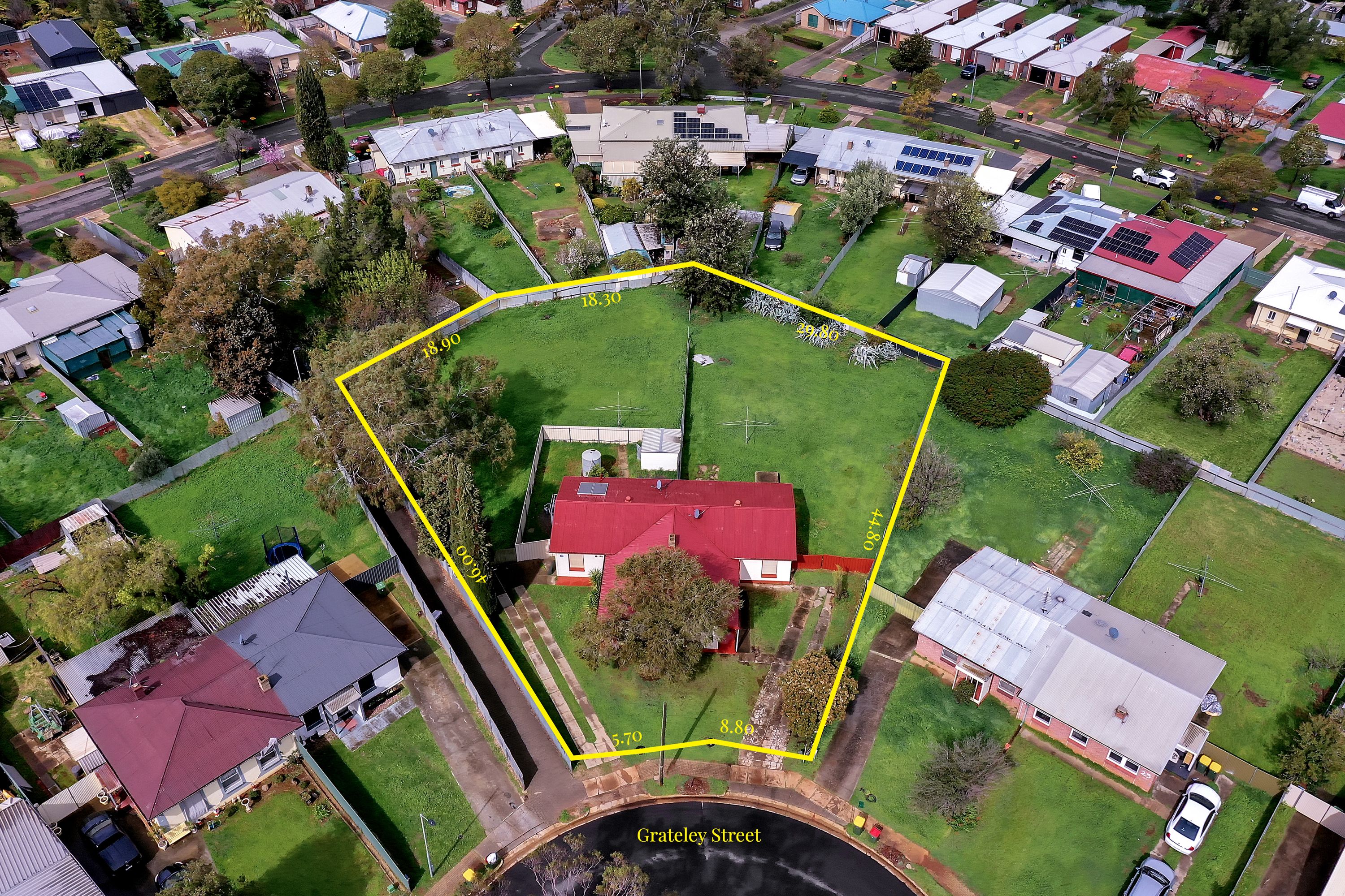 19 & 21 Grateley Street, Elizabeth Grove, SA 5112 - Sold House - Ray ...