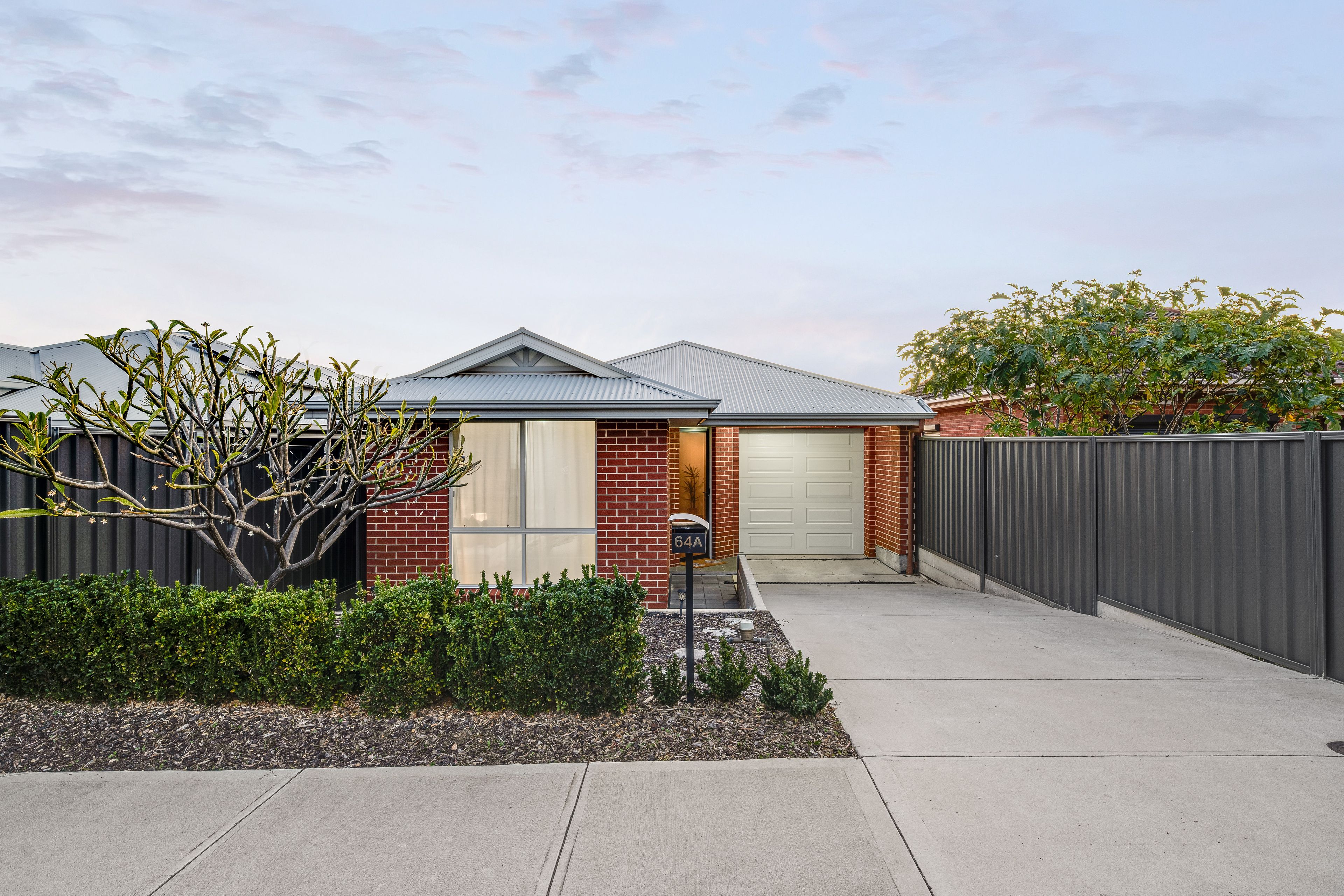 Ray White Prospect