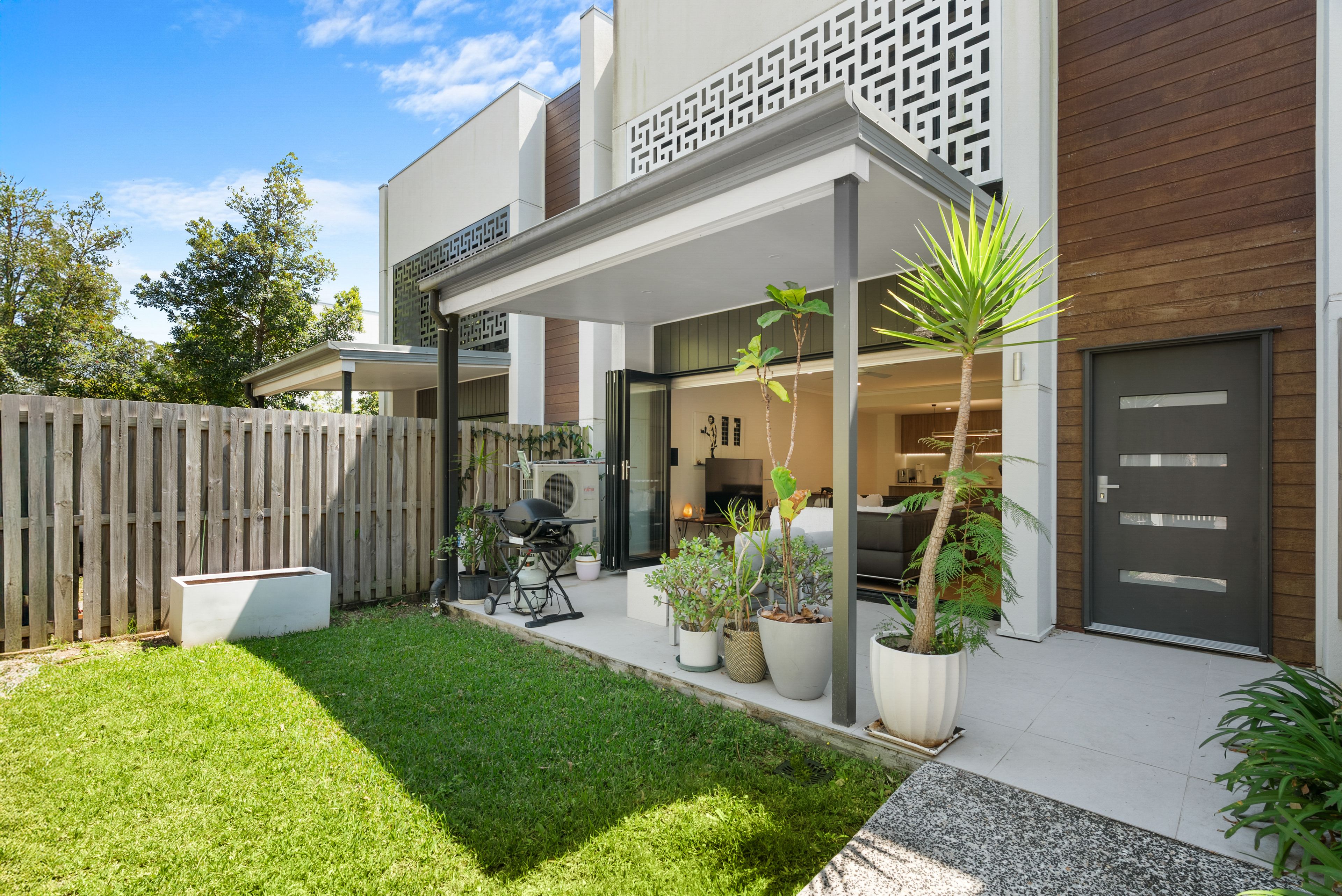 47/52 Russell Street, Everton Park, QLD 4053 - Sold Townhouse - Ray ...