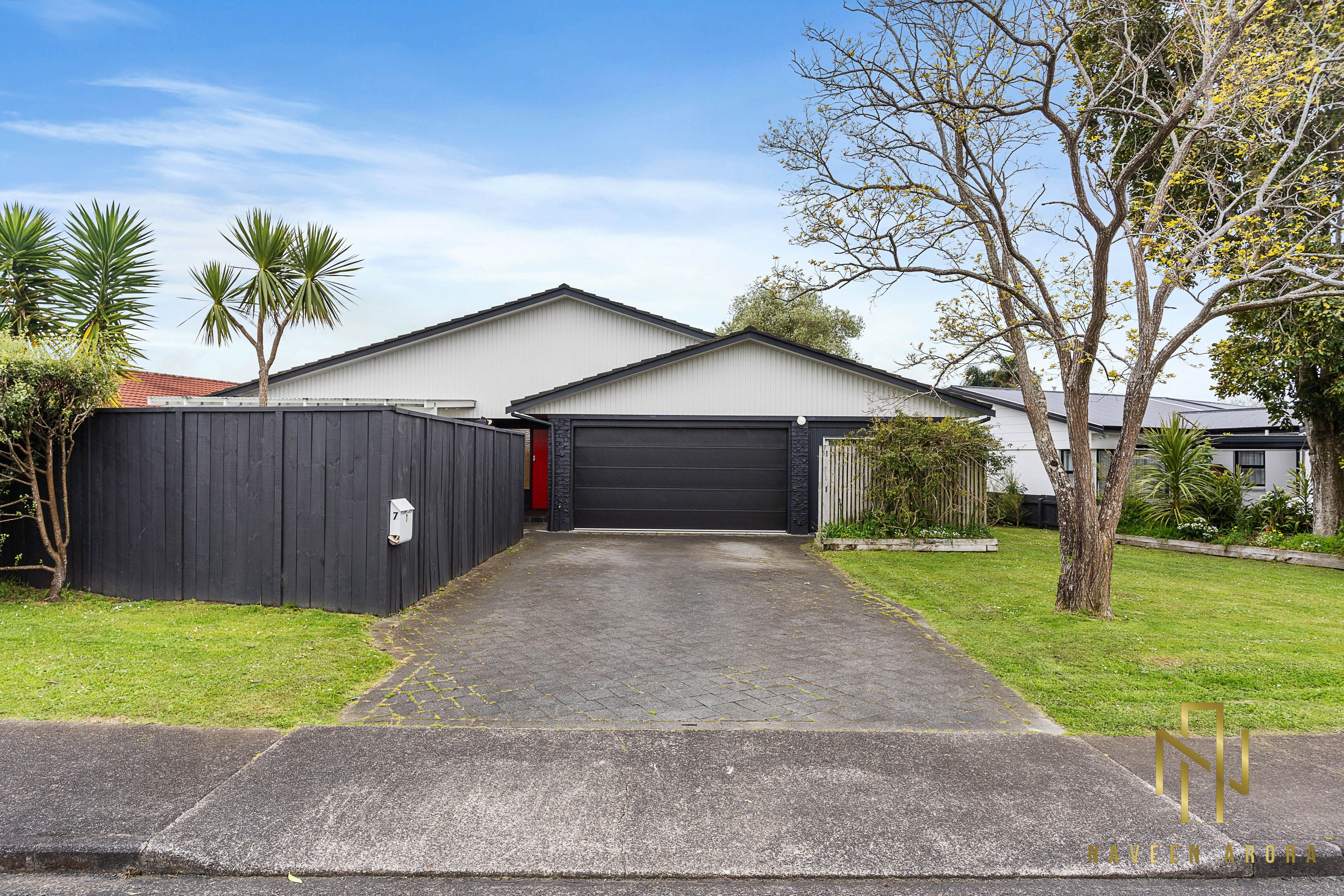 7 Lakeside Drive, Pahurehure, Papakura 2113 - Sold House - Ray White ...