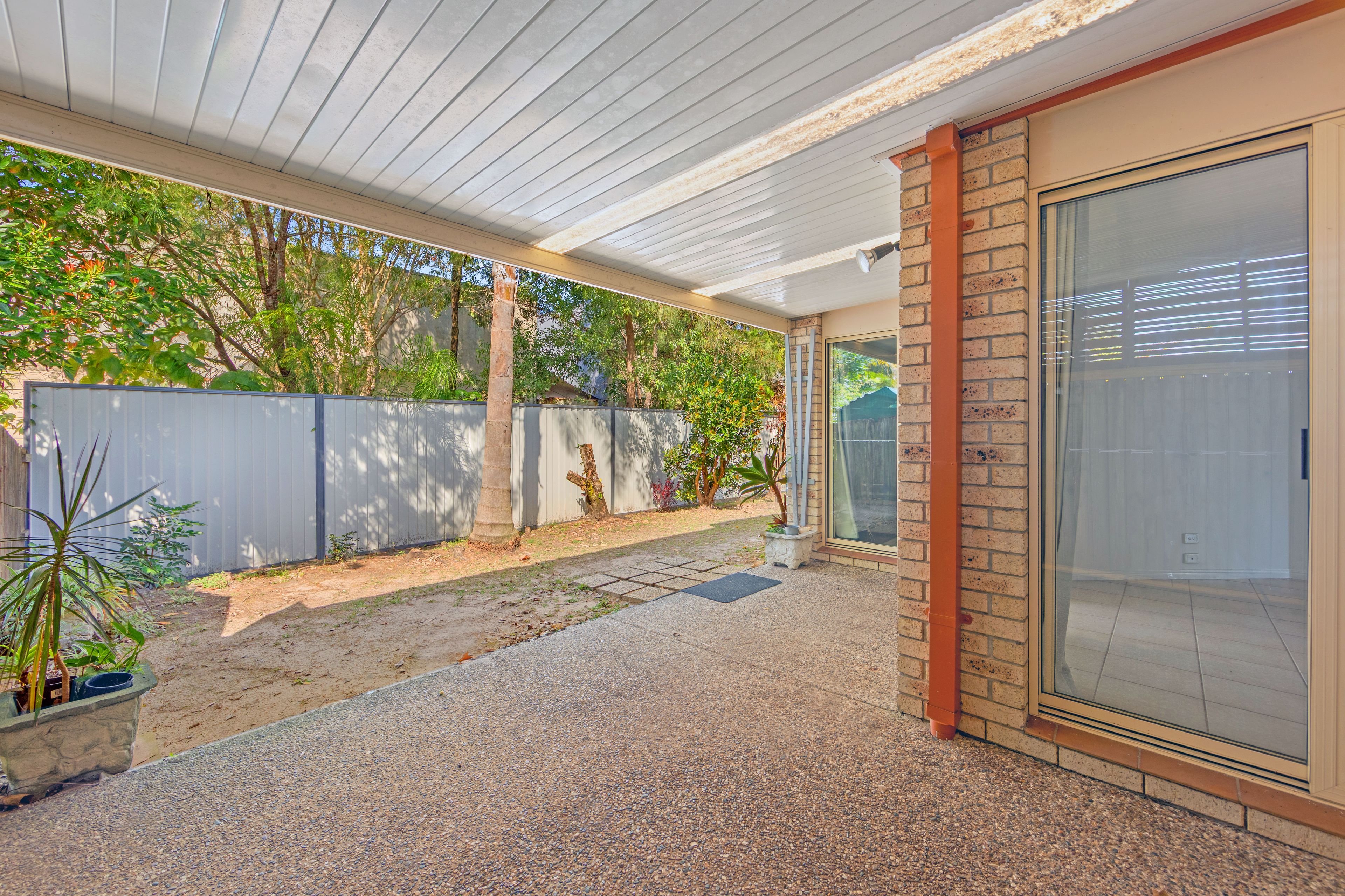 2/6 Natasha Court, Currumbin Waters, QLD 4223 - Unit for Rent - Ray ...