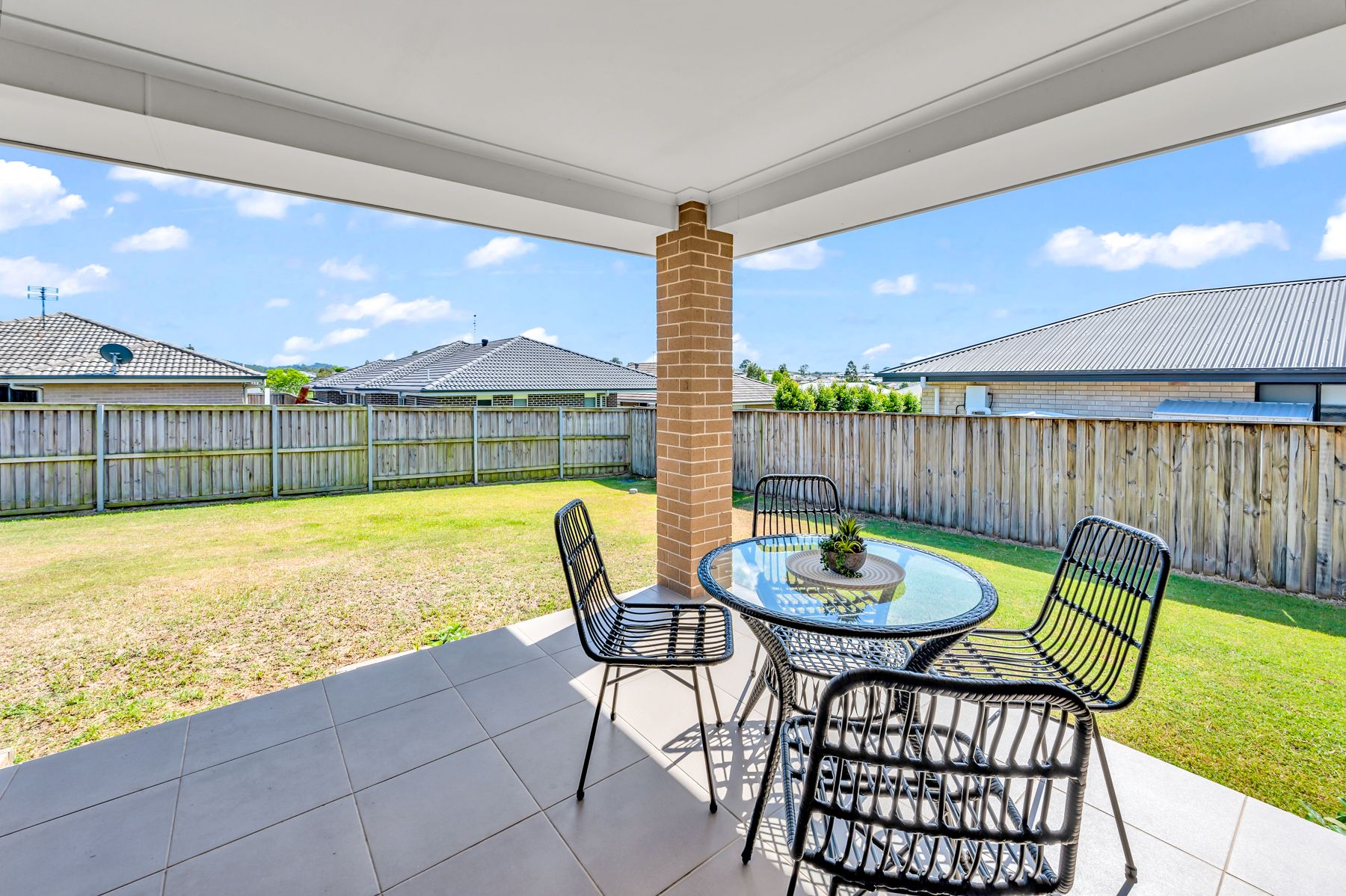 14 Finch Crescent, Aberglasslyn, NSW 2320 - Sold House - Ray White ...
