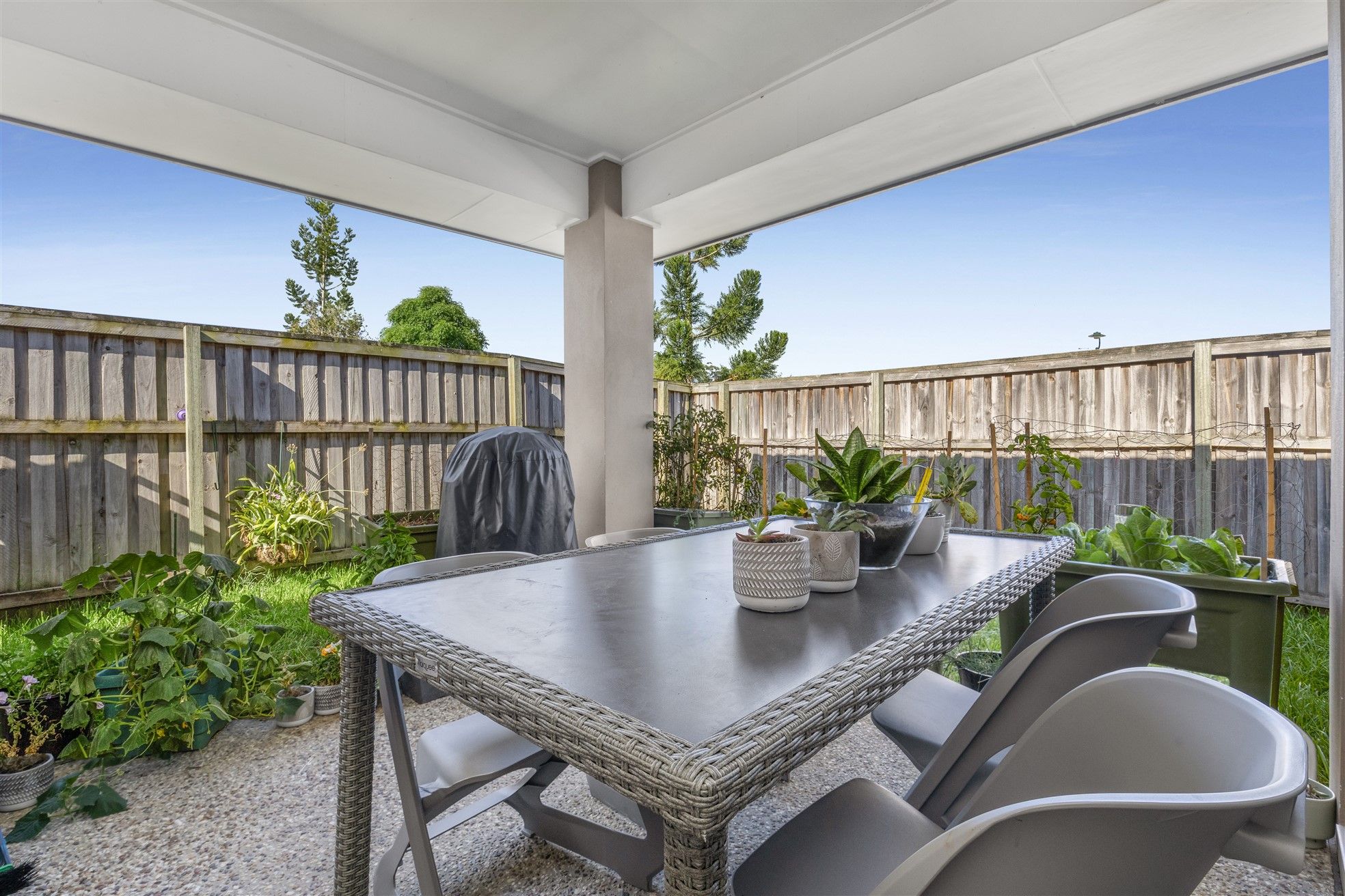 13 Pine Place, Upper Kedron, QLD 4055 - Sold DuplexSemi-detached - Ray ...