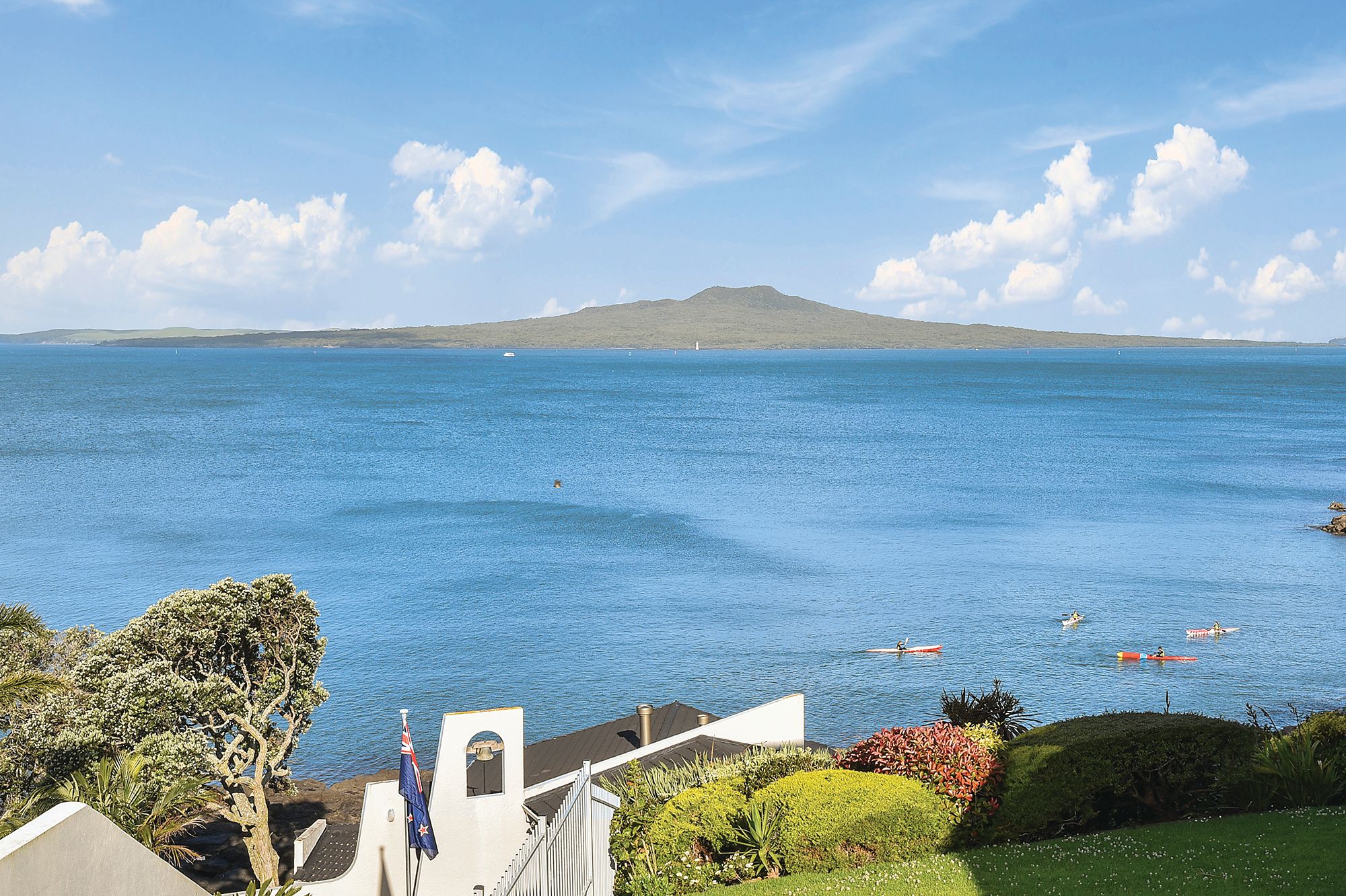 5/241 Hurstmere Road, Takapuna, – Home For Rent • Ray White New Zealand