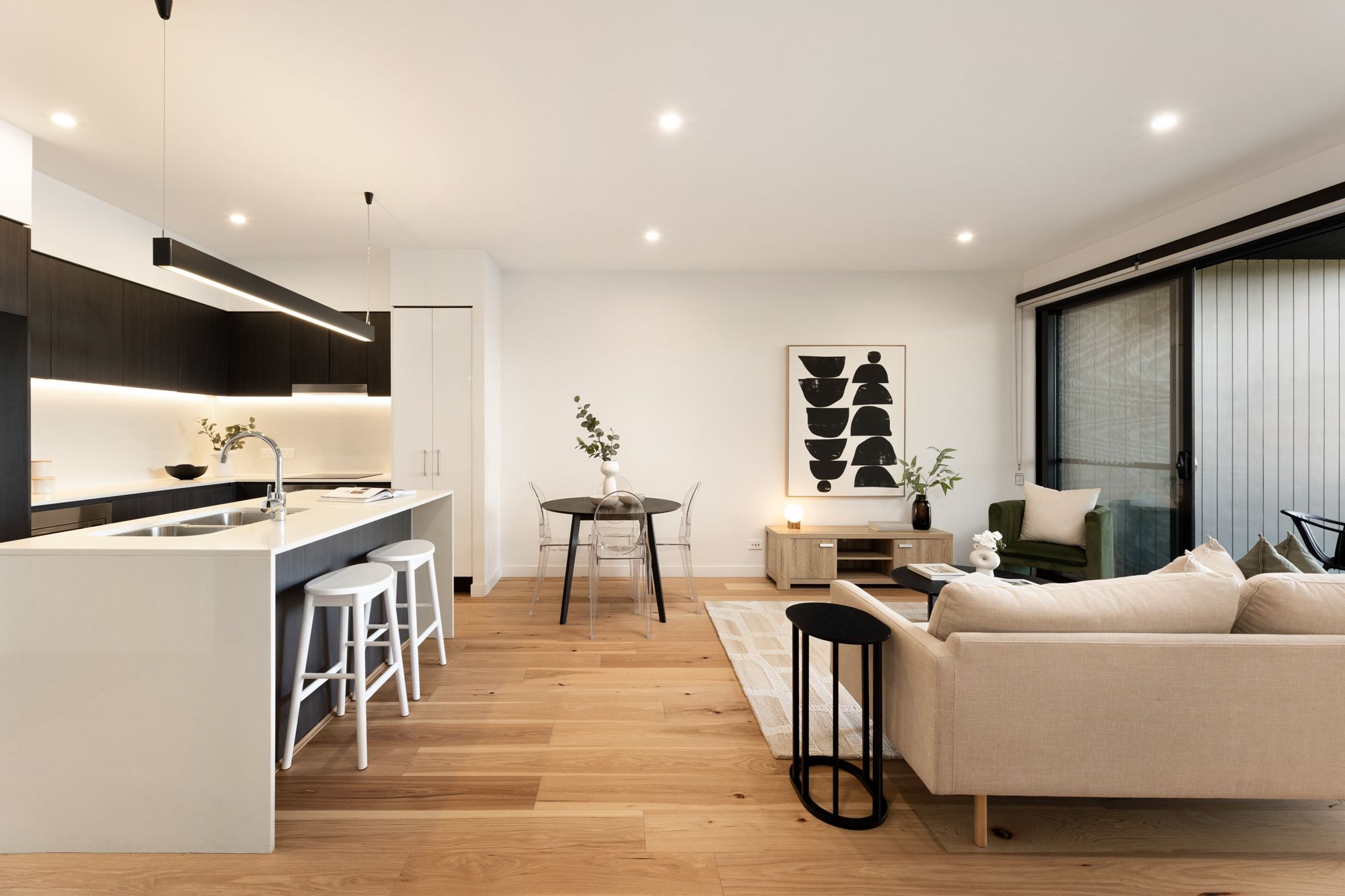 309/133 Clarence Road, Indooroopilly, QLD 4068 - Sold Apartment - Ray ...