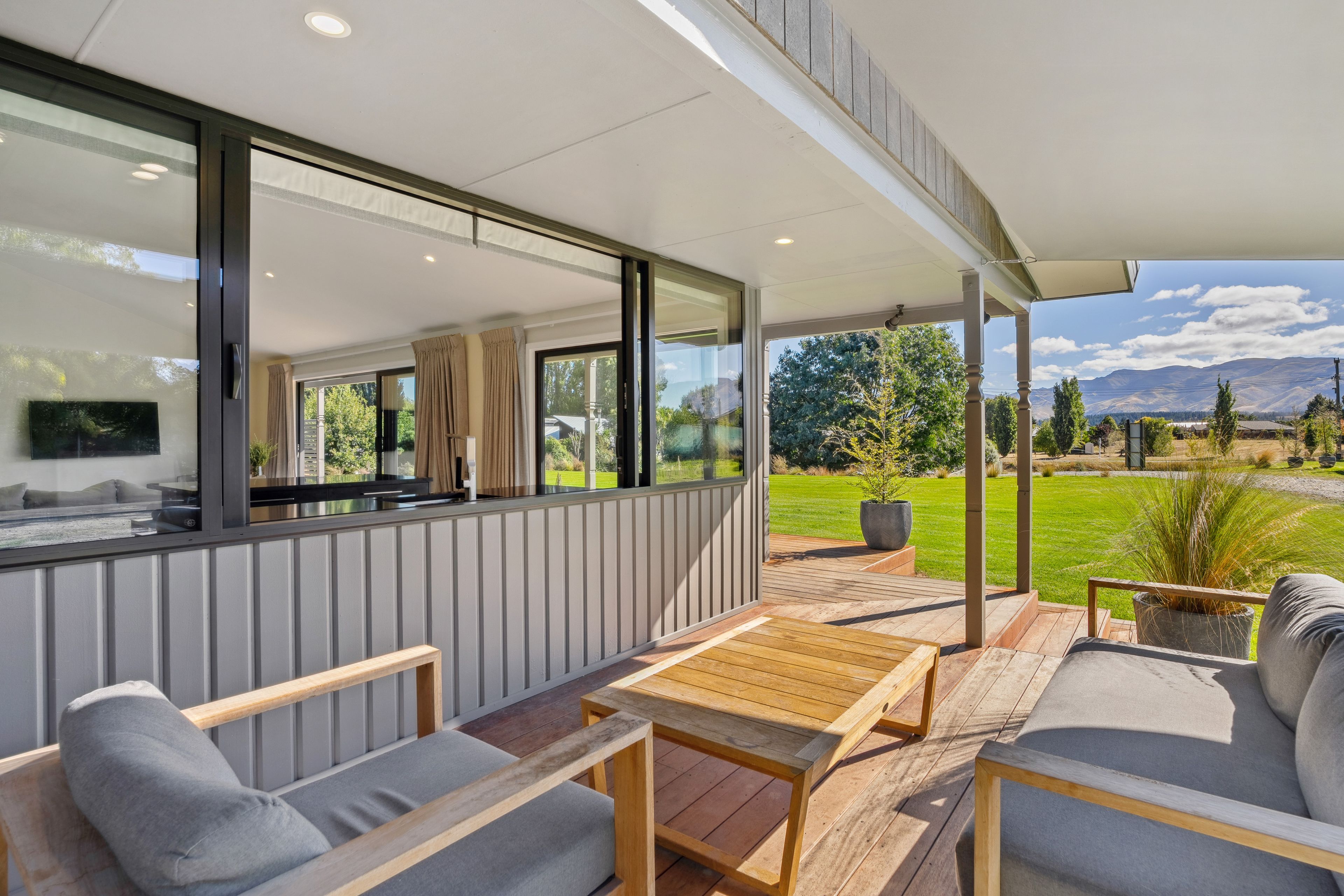 8 Kingan Road, Luggate, Queenstown Lakes District 9383 - Sold House ...