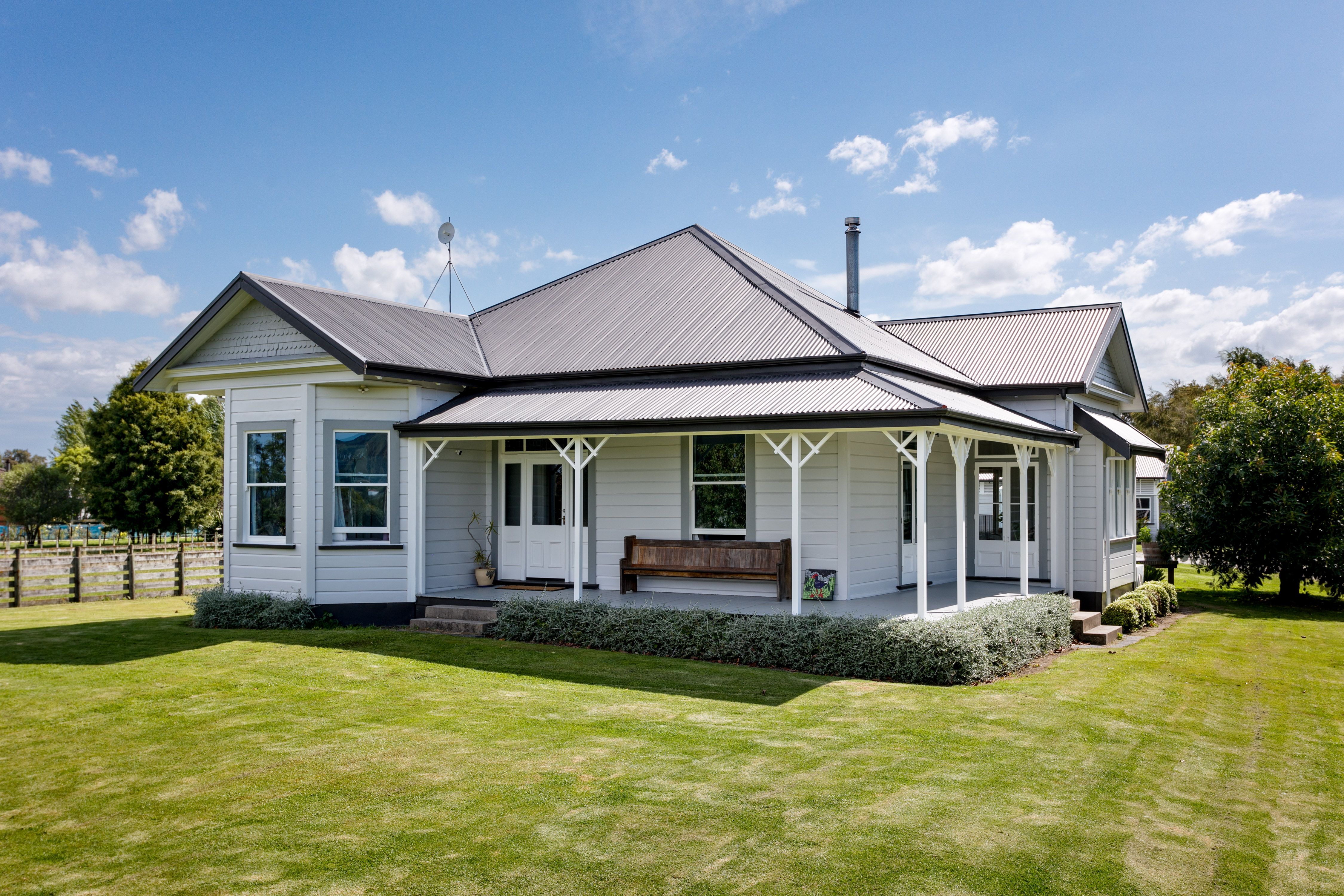 52 Cameron Road, Makauri, Gisborne District 4071 - Sold House - Ray ...