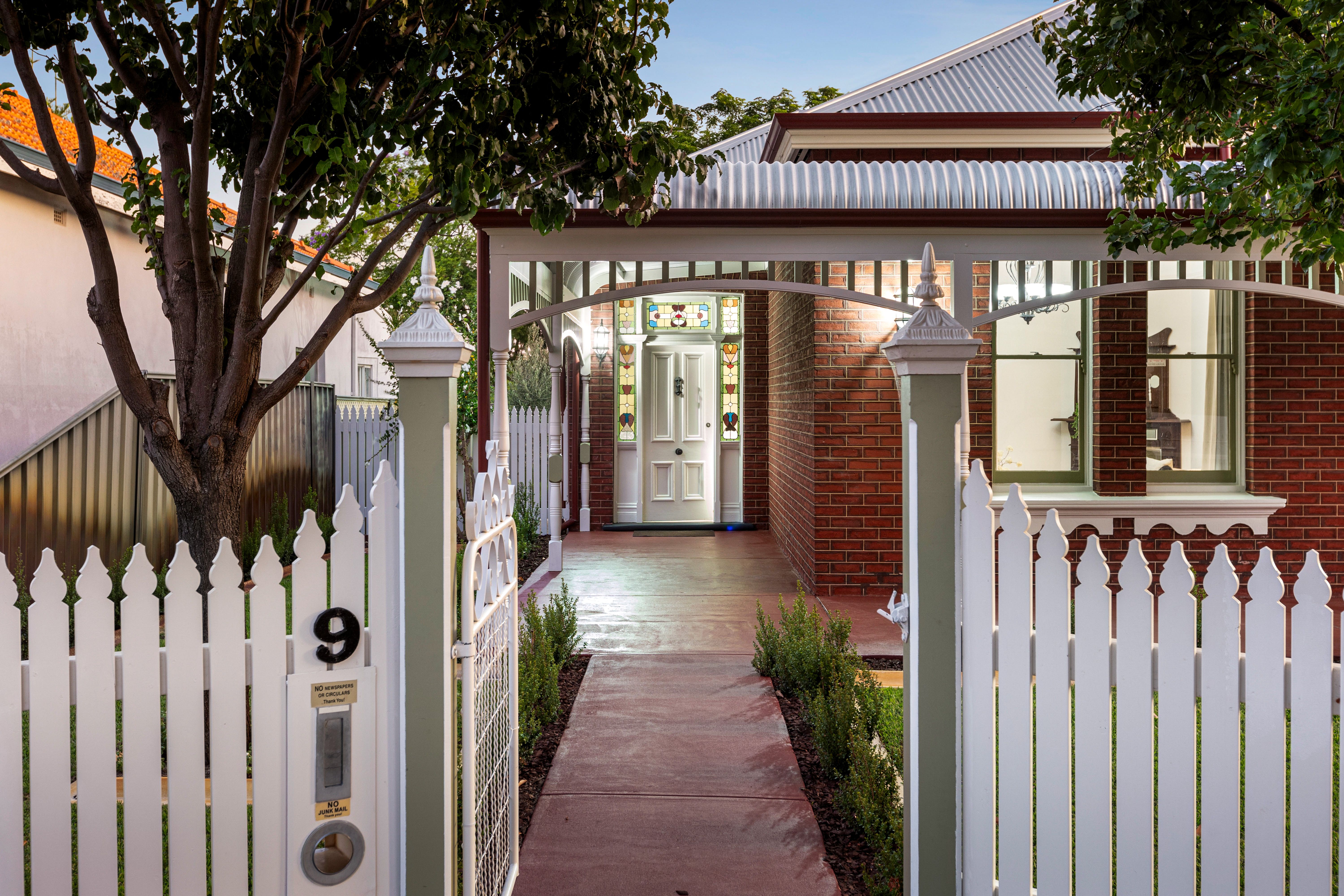 9 Alma Road, Mount Lawley, WA 6050 - Leased House - Ray White Inner North