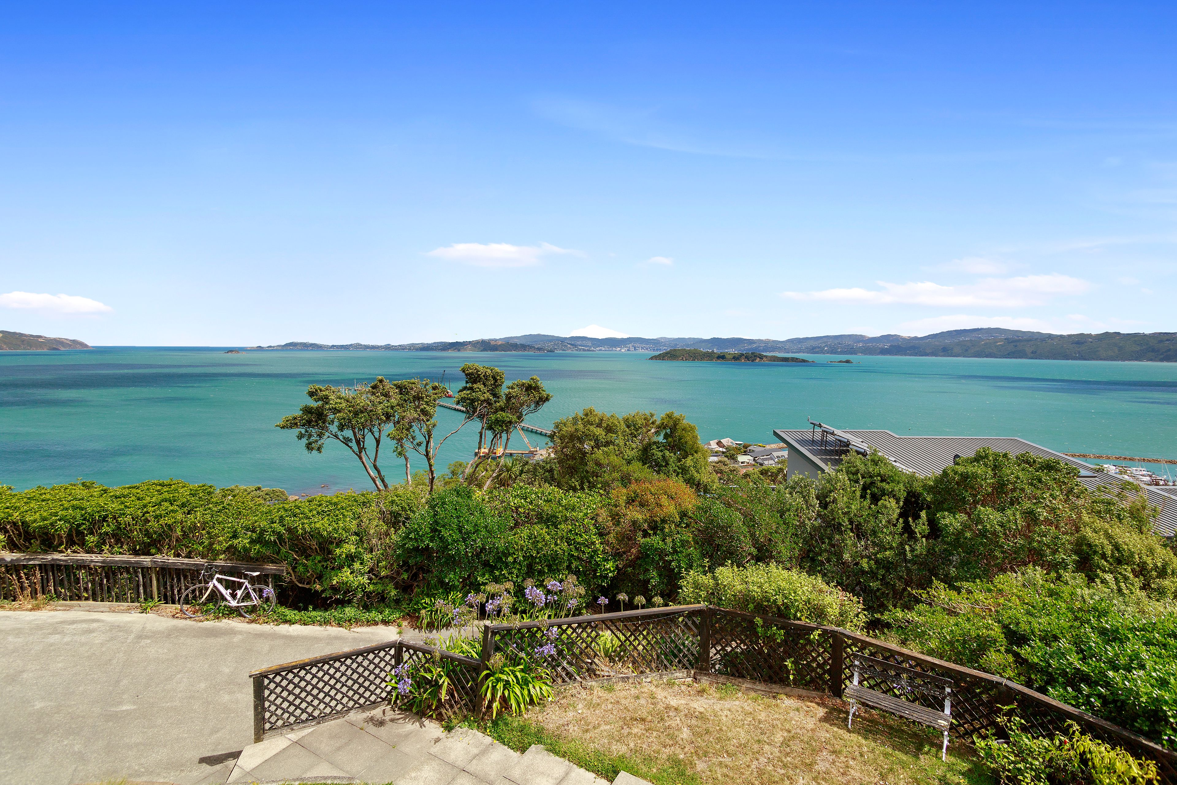 8D Nikau Road, Point Howard, Lower Hutt City 5013 - Sold Unit - Ray ...