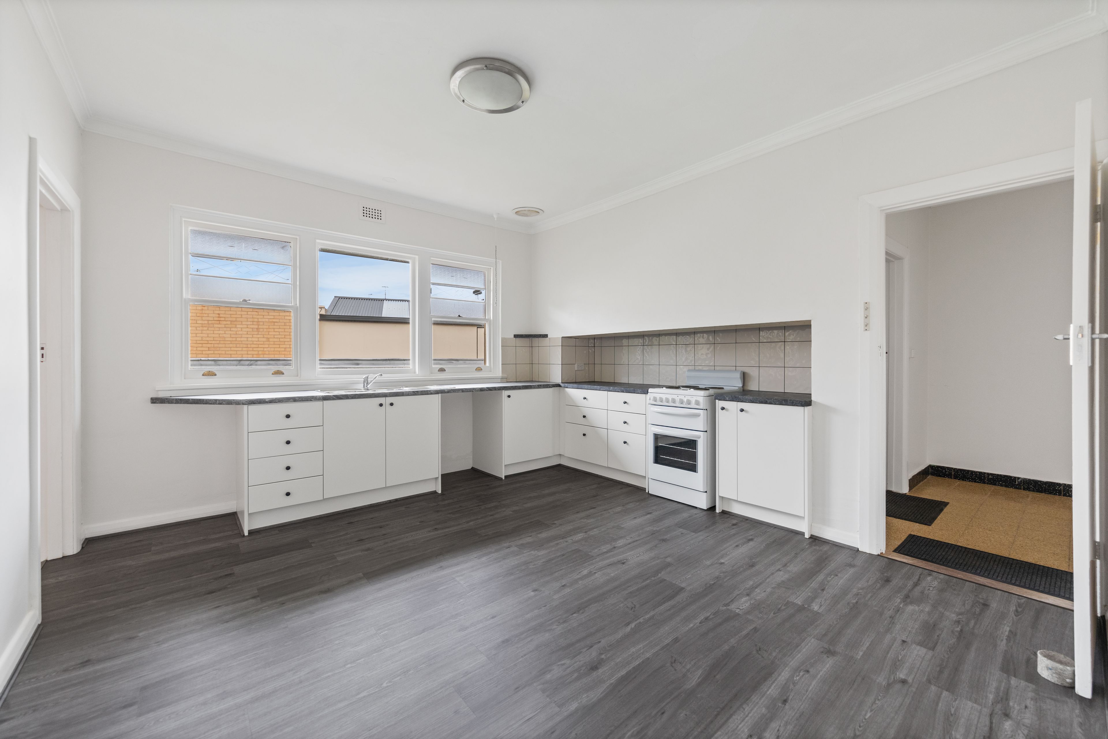 19 Railway Street, Farrell Flat, SA 5416 - Sold House - Ray White Clare ...