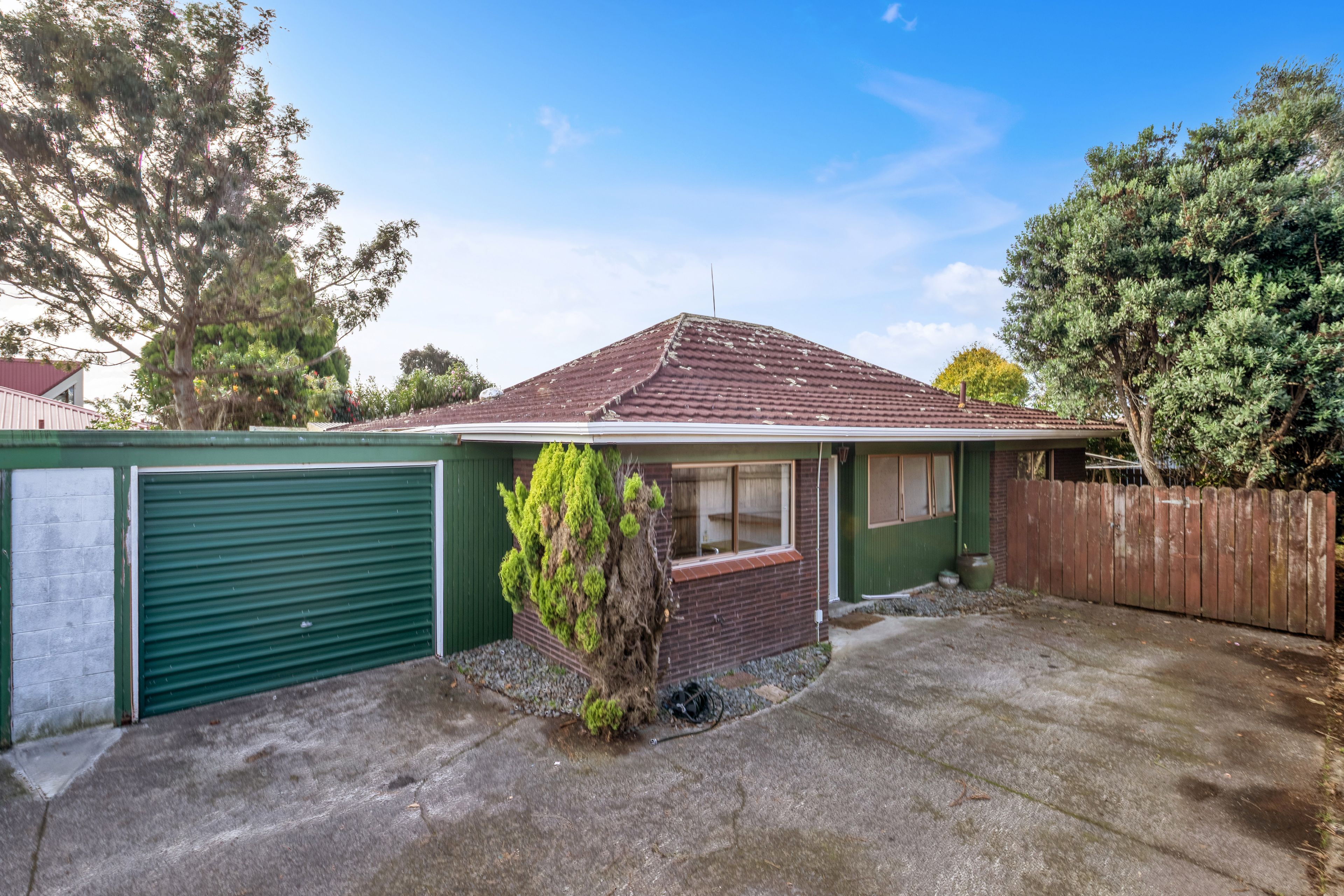 2/20 Ihaka Place, Papatoetoe, Manukau City 2025 - Sold House - Ray ...