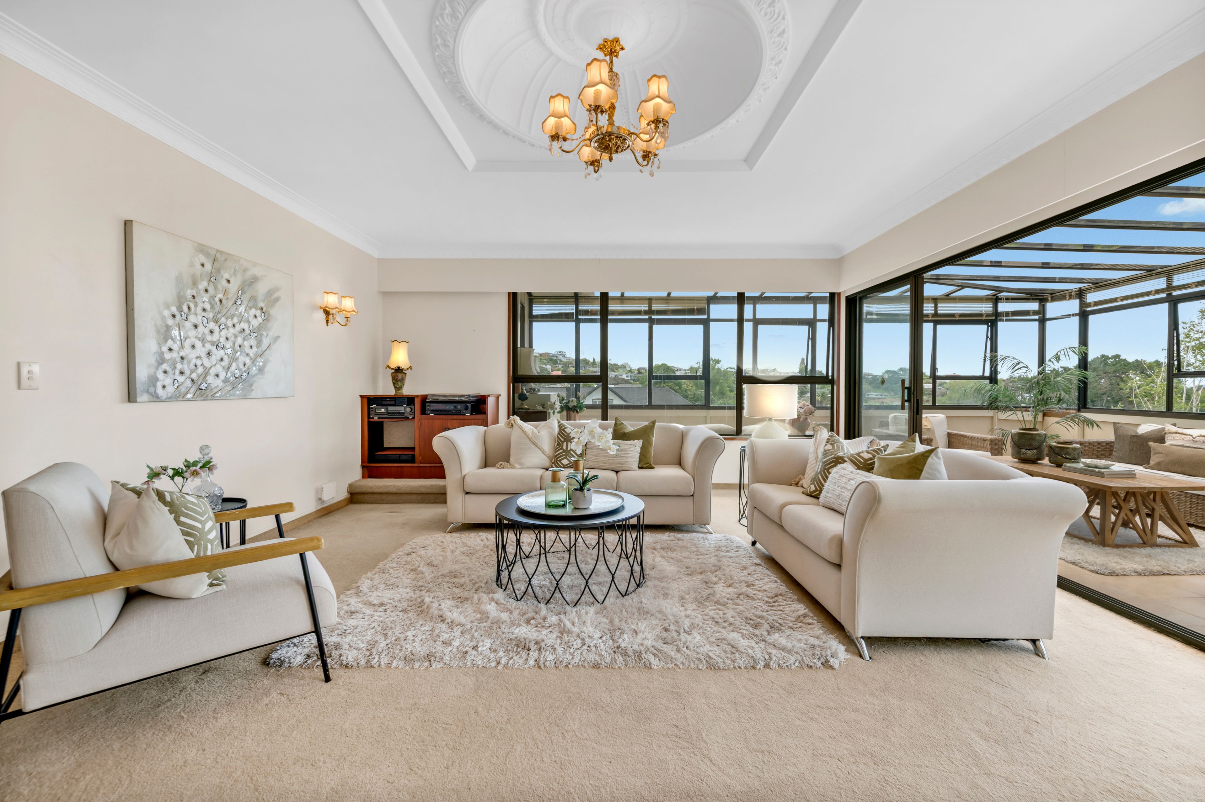 31 Castleton Drive, Mellons Bay, Manukau City 2014 - Sold House - Ray ...