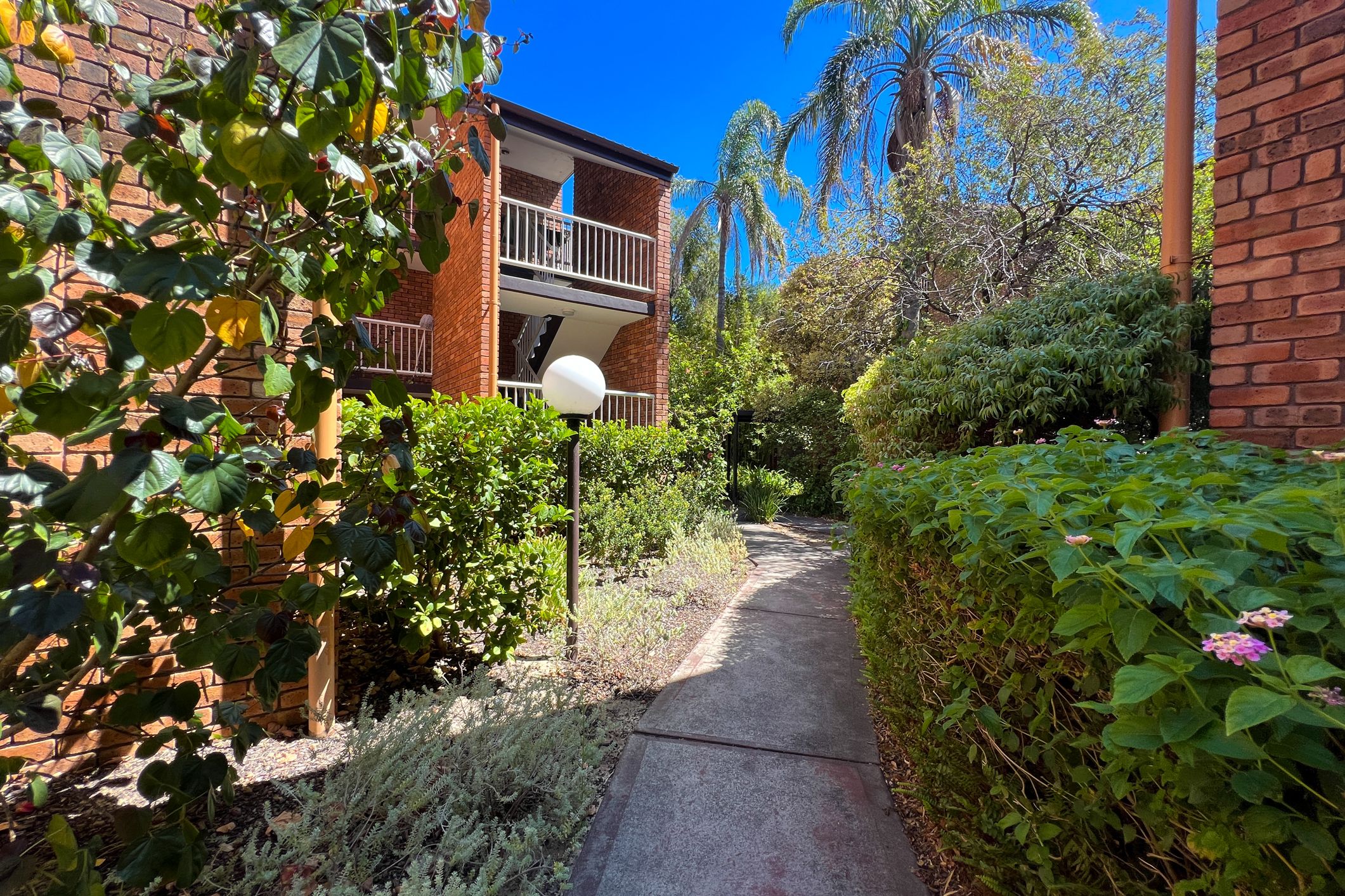2/5 Melville Place, South Perth, WA 6151 - Sold House - Ray White South ...