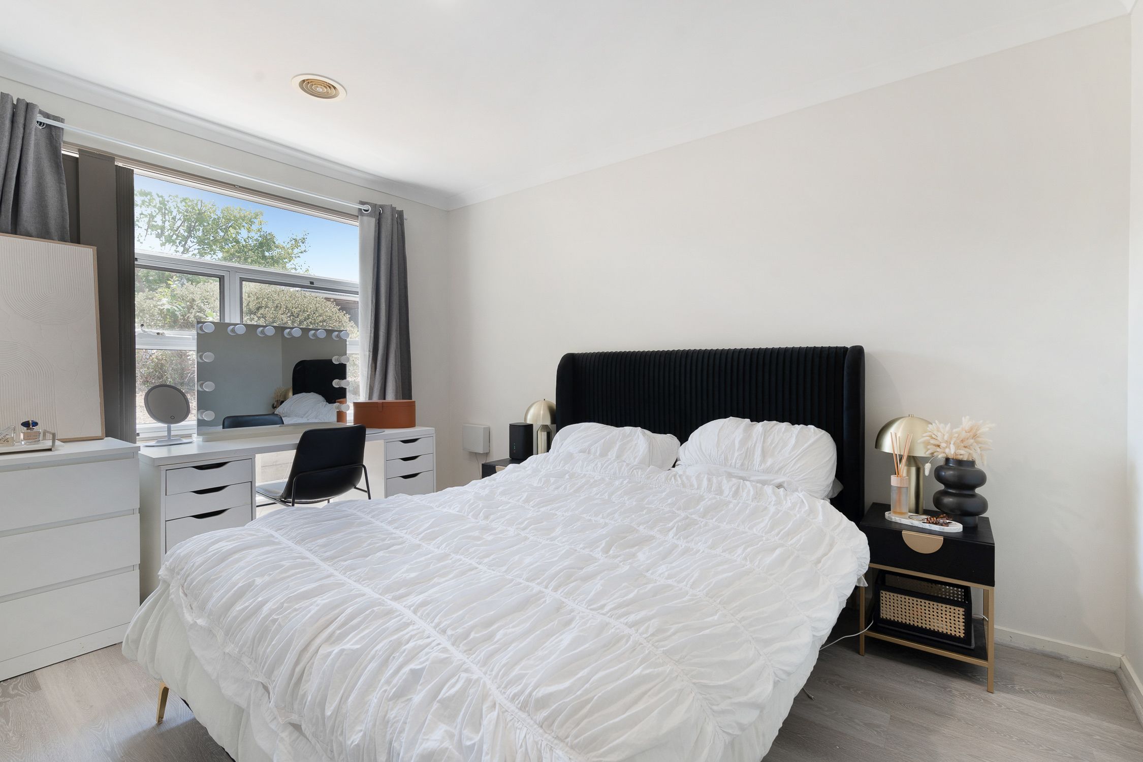 32 Kimberley Grove, Pakenham, VIC 3810 - House for Rent - Ray White ...