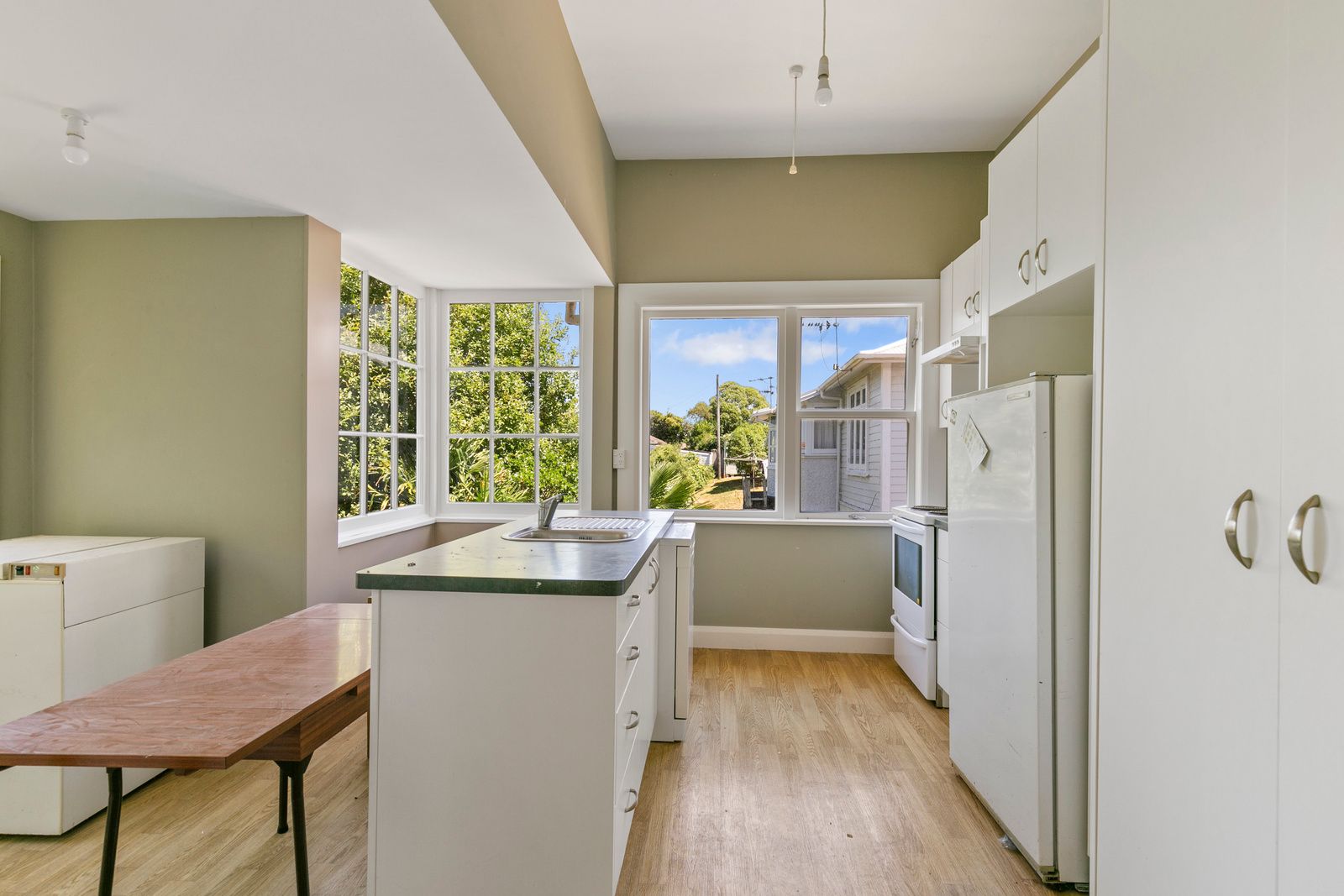 1/119 Rakau Road, Hataitai, Wellington City 6021 - Sold House - Ray ...