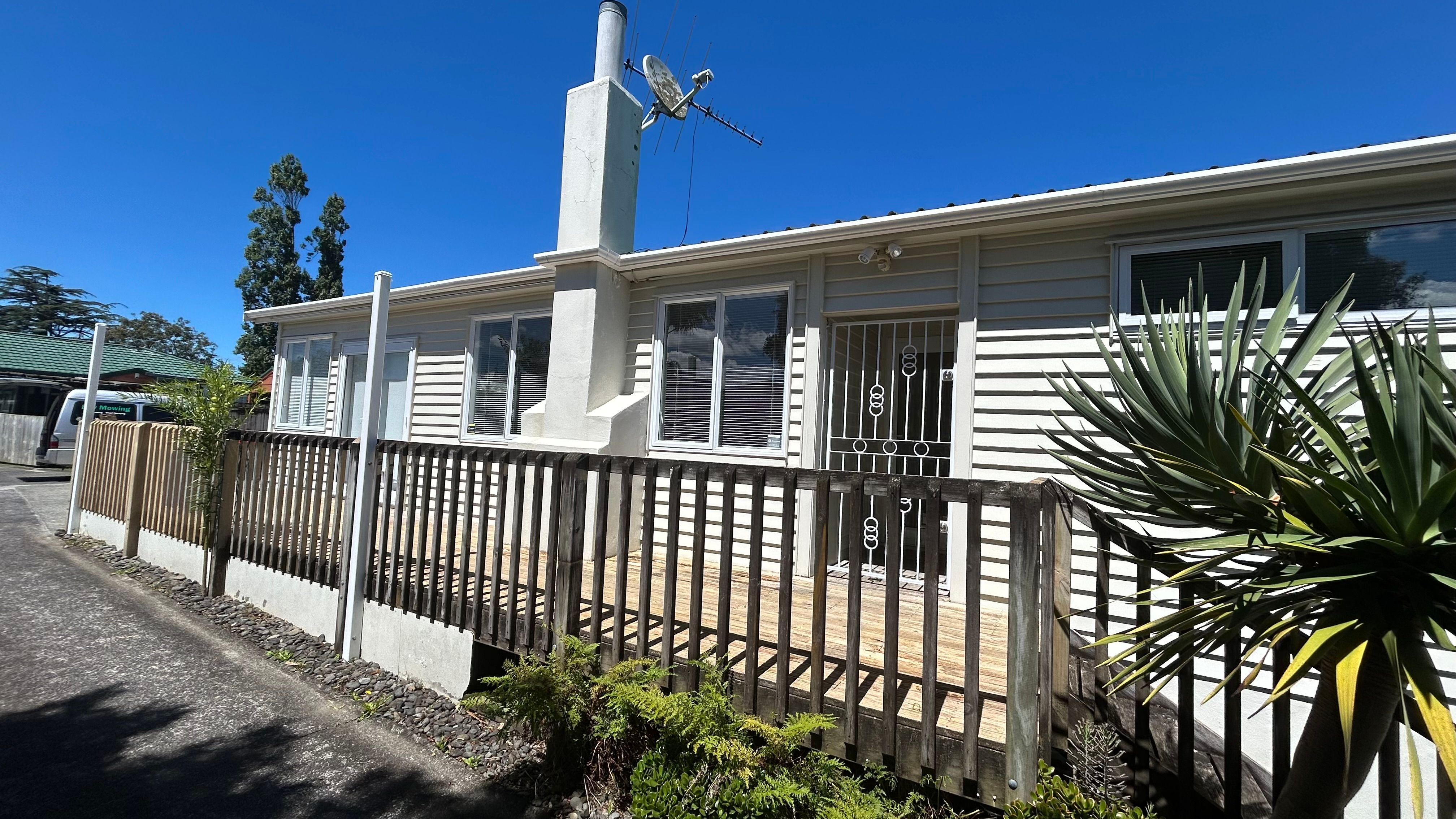 36 Busby Street, Blockhouse Bay, Auckland City 0600 - Leased House ...