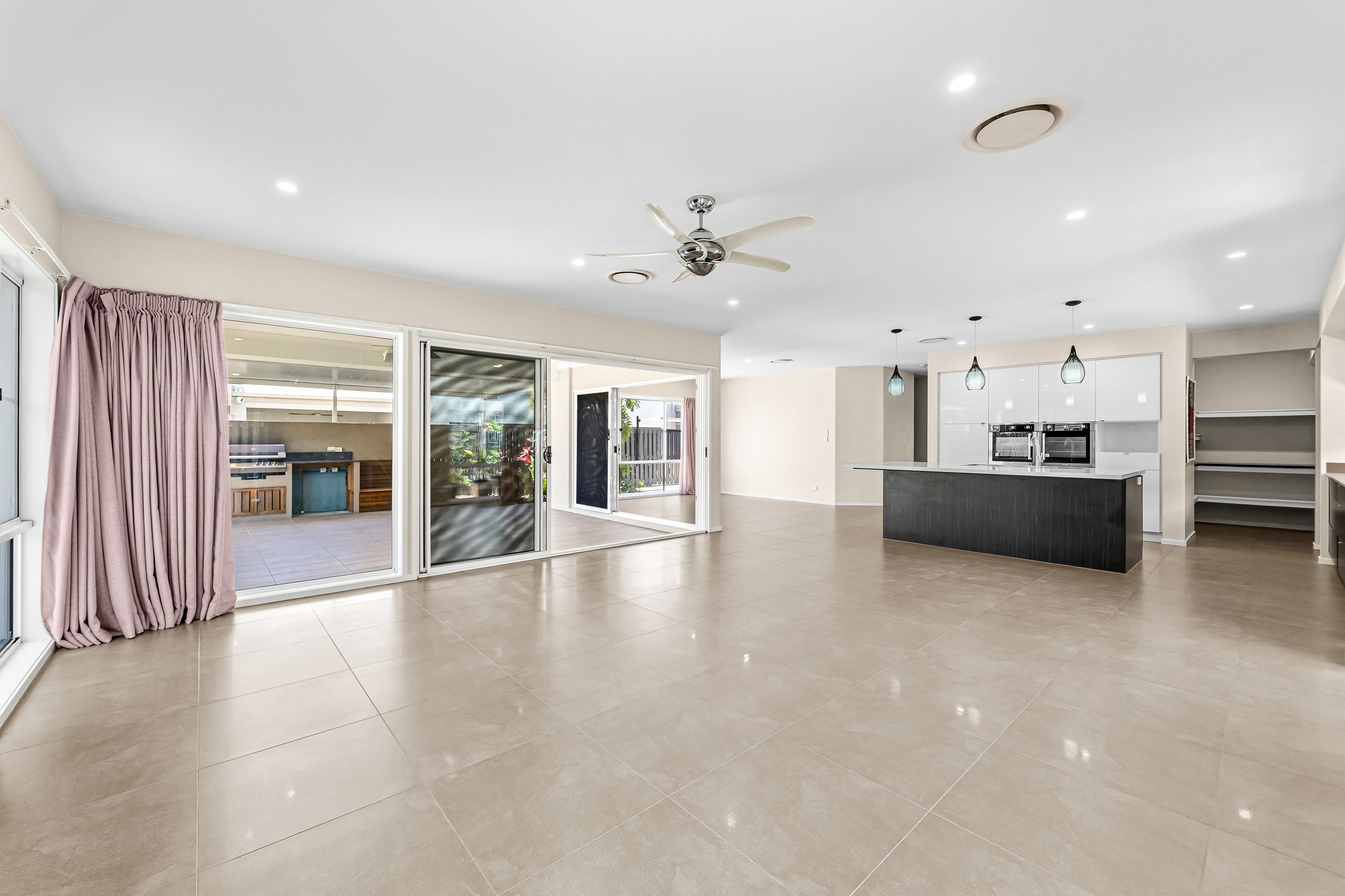 32 Francis Avenue, Rochedale, QLD 4123 - House for Rent - Ray White ...