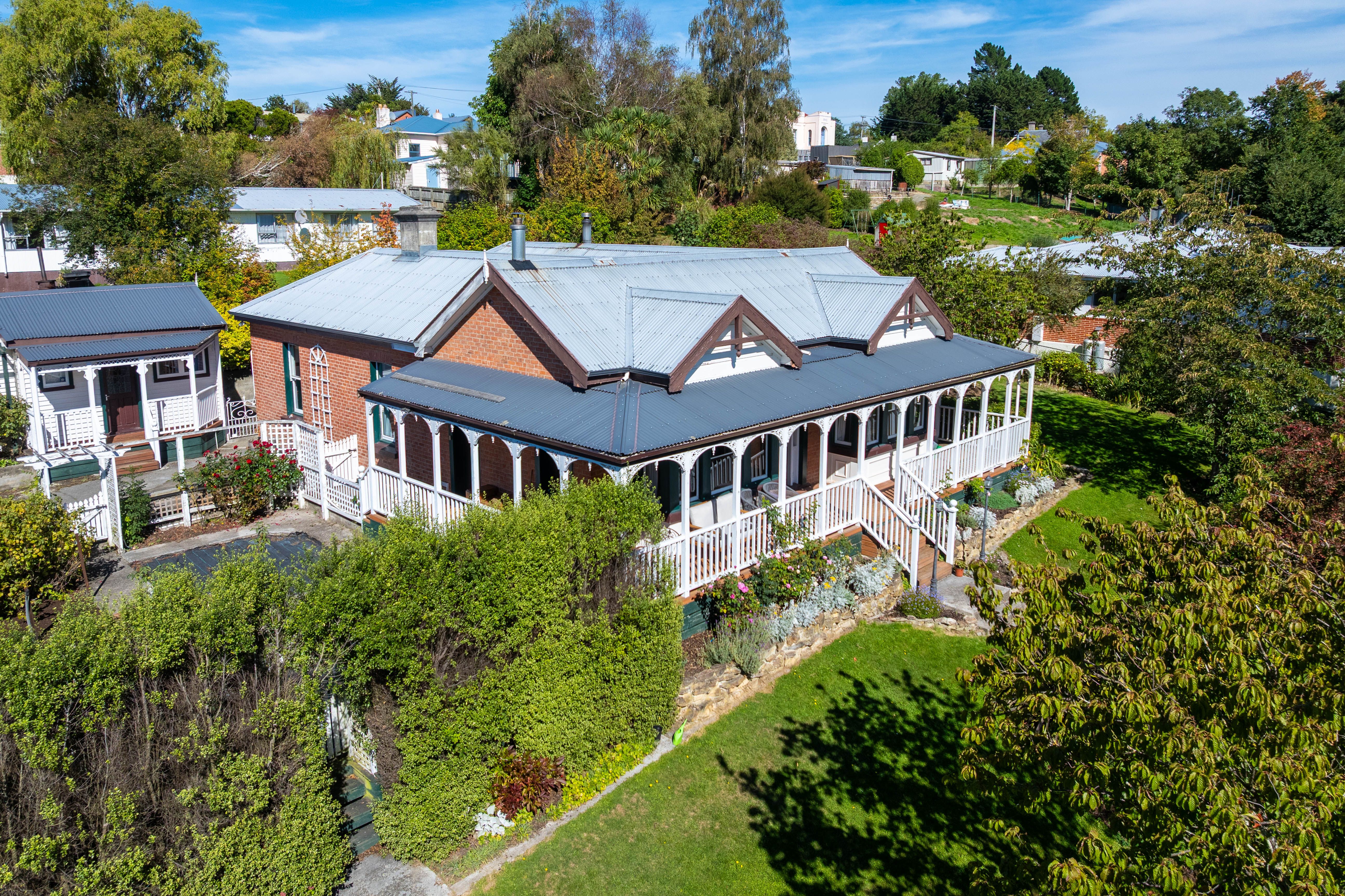 10 Lancaster Street, Lawrence, Clutha District 9532 - Sold House - Ray ...