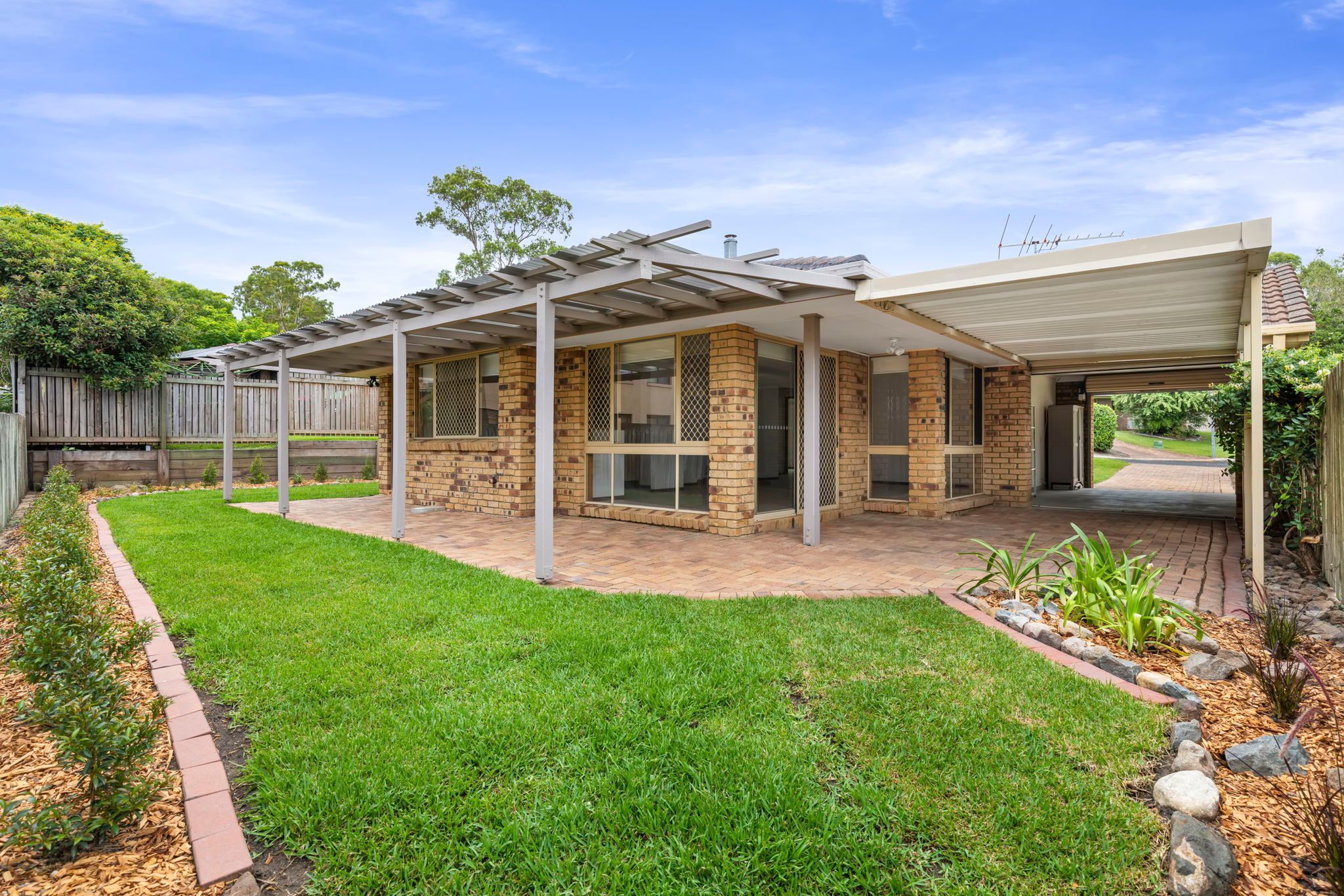 13/8 Blyde Street, Sinnamon Park, QLD 4073 - Villa for Rent - Ray White ...