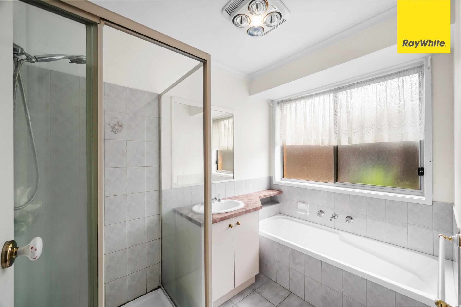 35 Stanley Crescent, Brookfield, VIC 3338 - Sold House - Ray White Melton