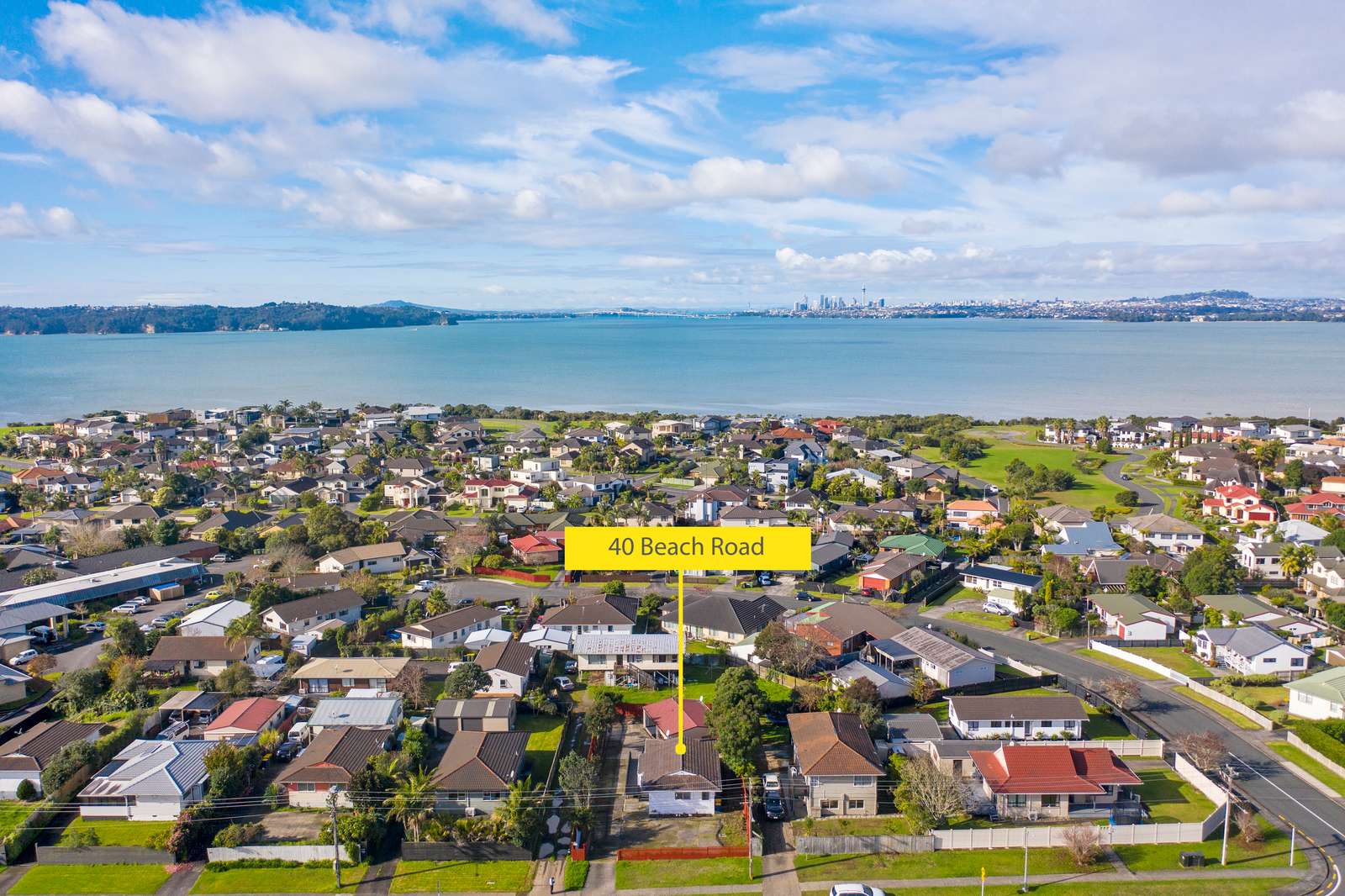 40 Beach Road, Te Atatu Peninsula, Waitakere City | Real Estate | Ray ...