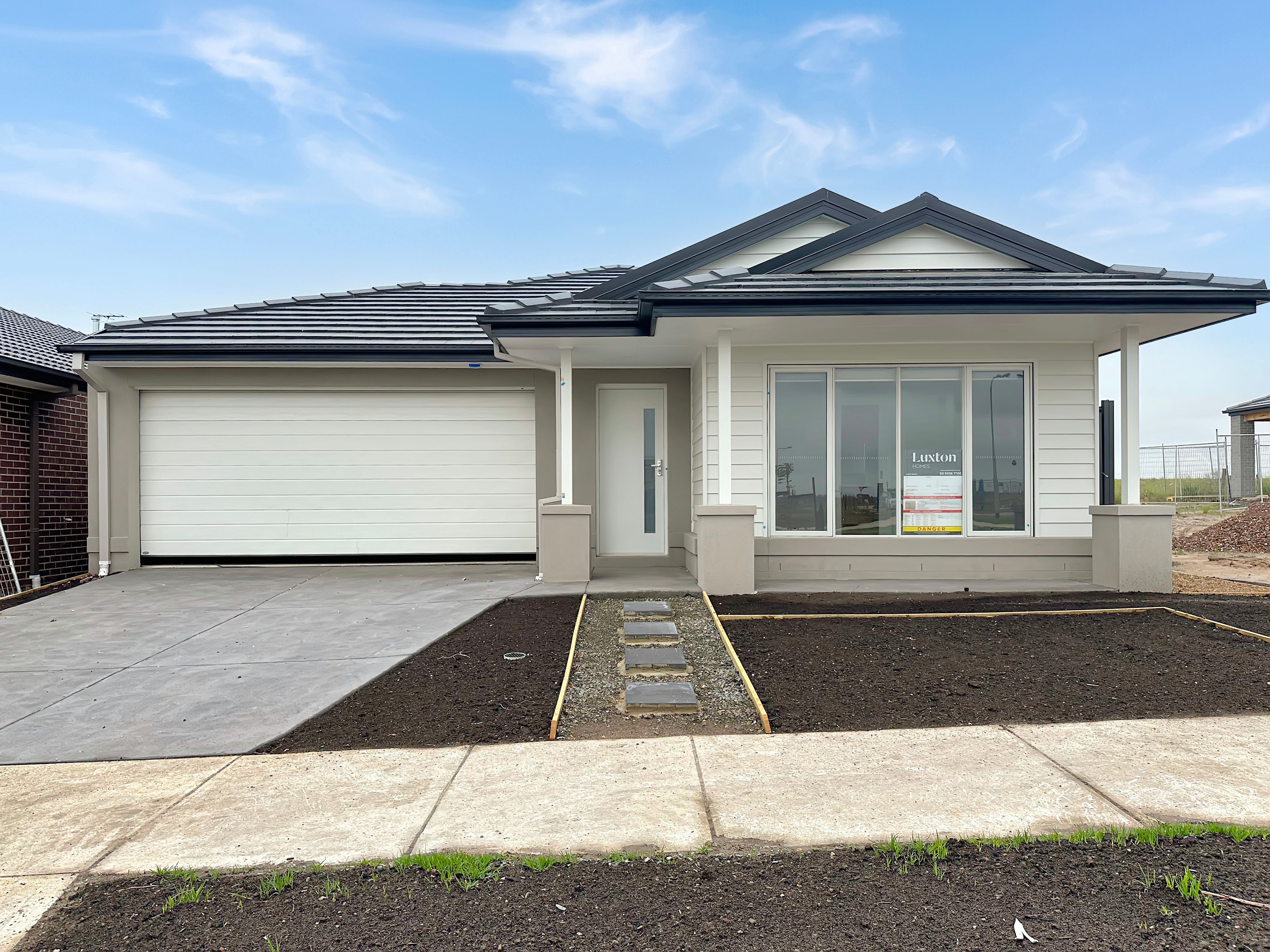 52 Risley Road, Clyde North, VIC 3978 - Leased House - Ray White Cranbourne