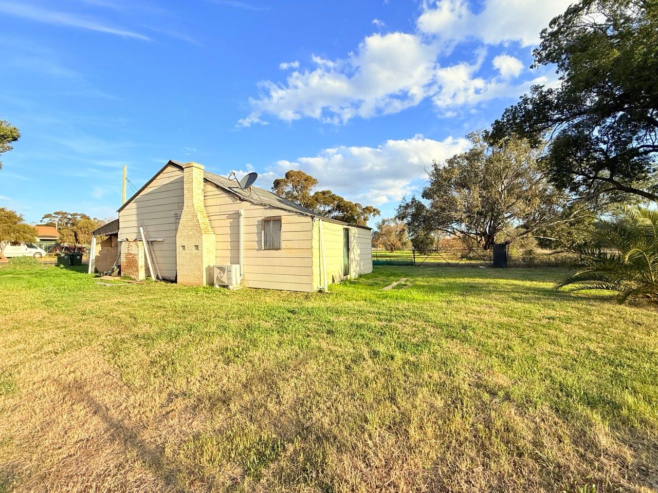 5 Boona Street, Condobolin, NSW 2877 - House for Sale - Ray White ...