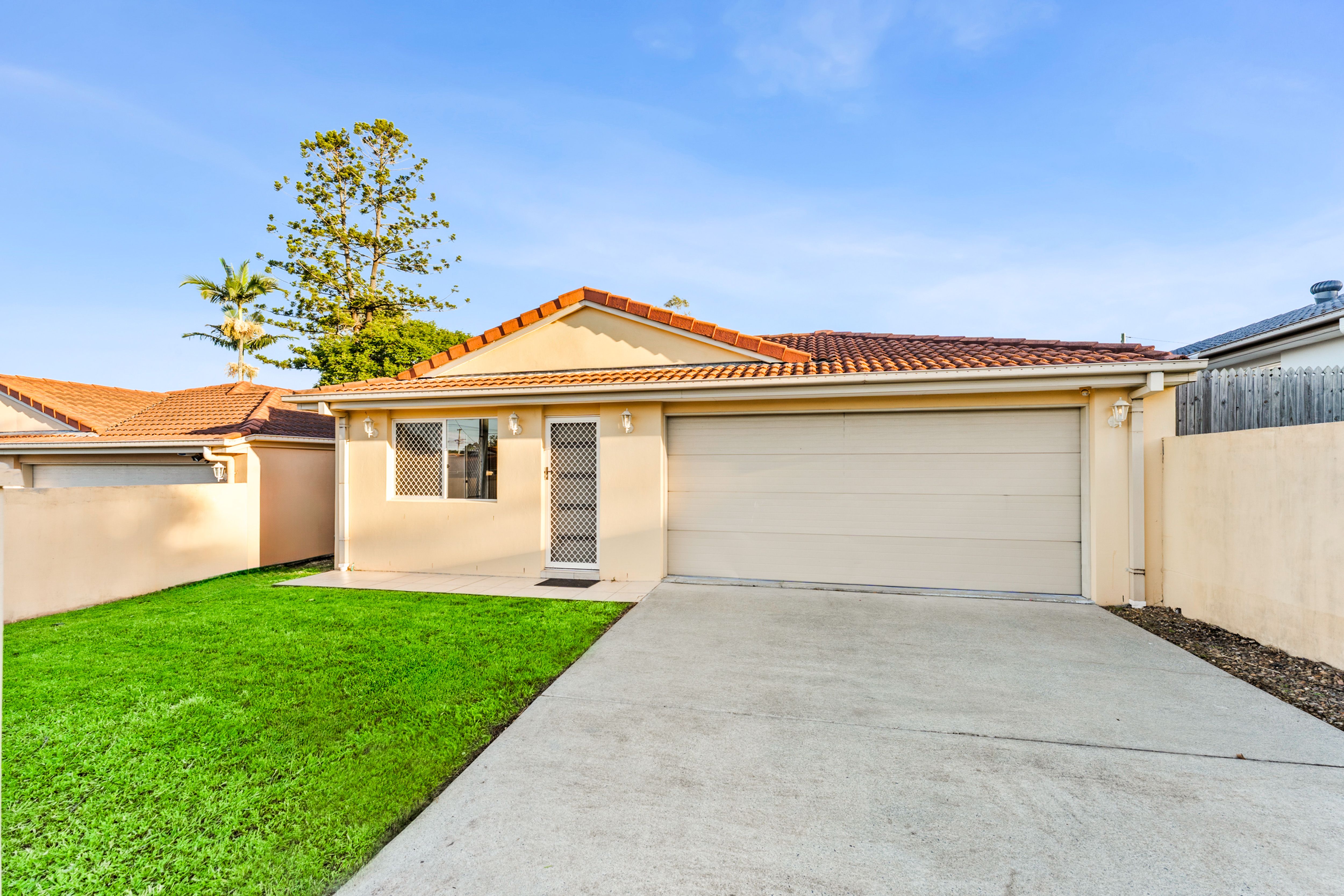 17 Liverpool Street, Eight Mile Plains, QLD 4113 - Sold House - Ray ...