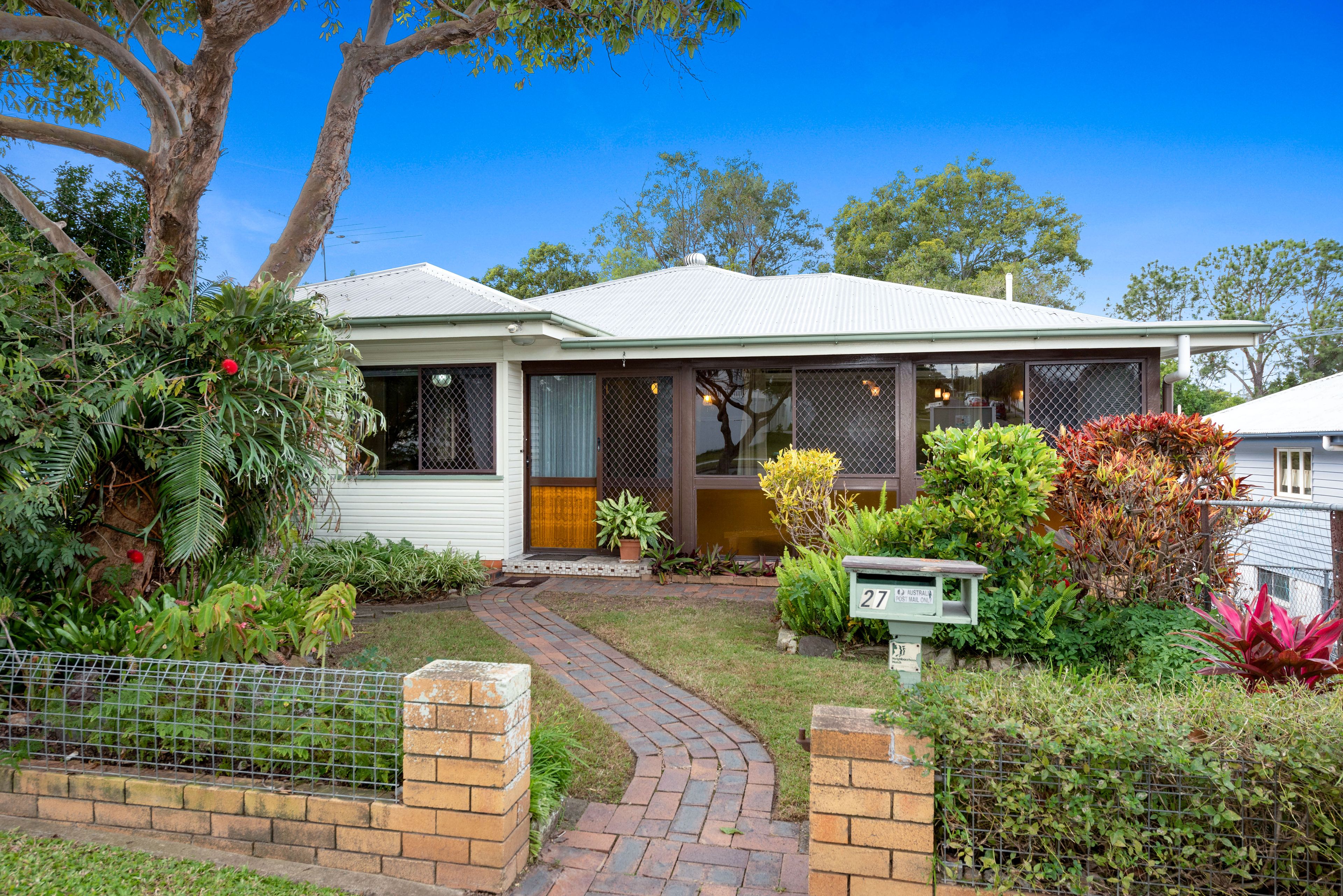 27 Nurstead Street, Camp Hill, QLD 4152 - Sold House - Ray White Carina