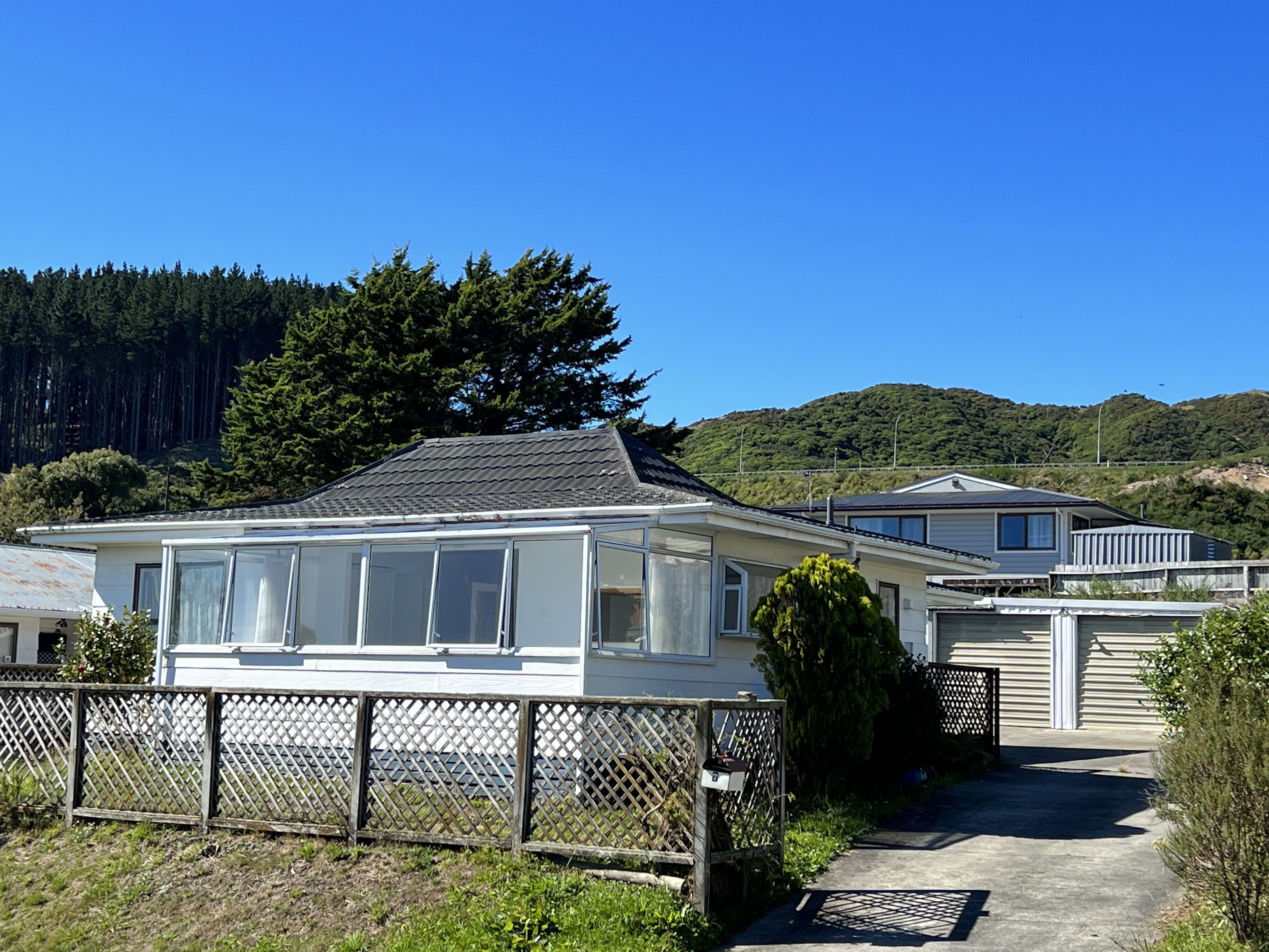 7 Japonica Crescent, Ranui Heights, Porirua City 5024 - Sold House ...